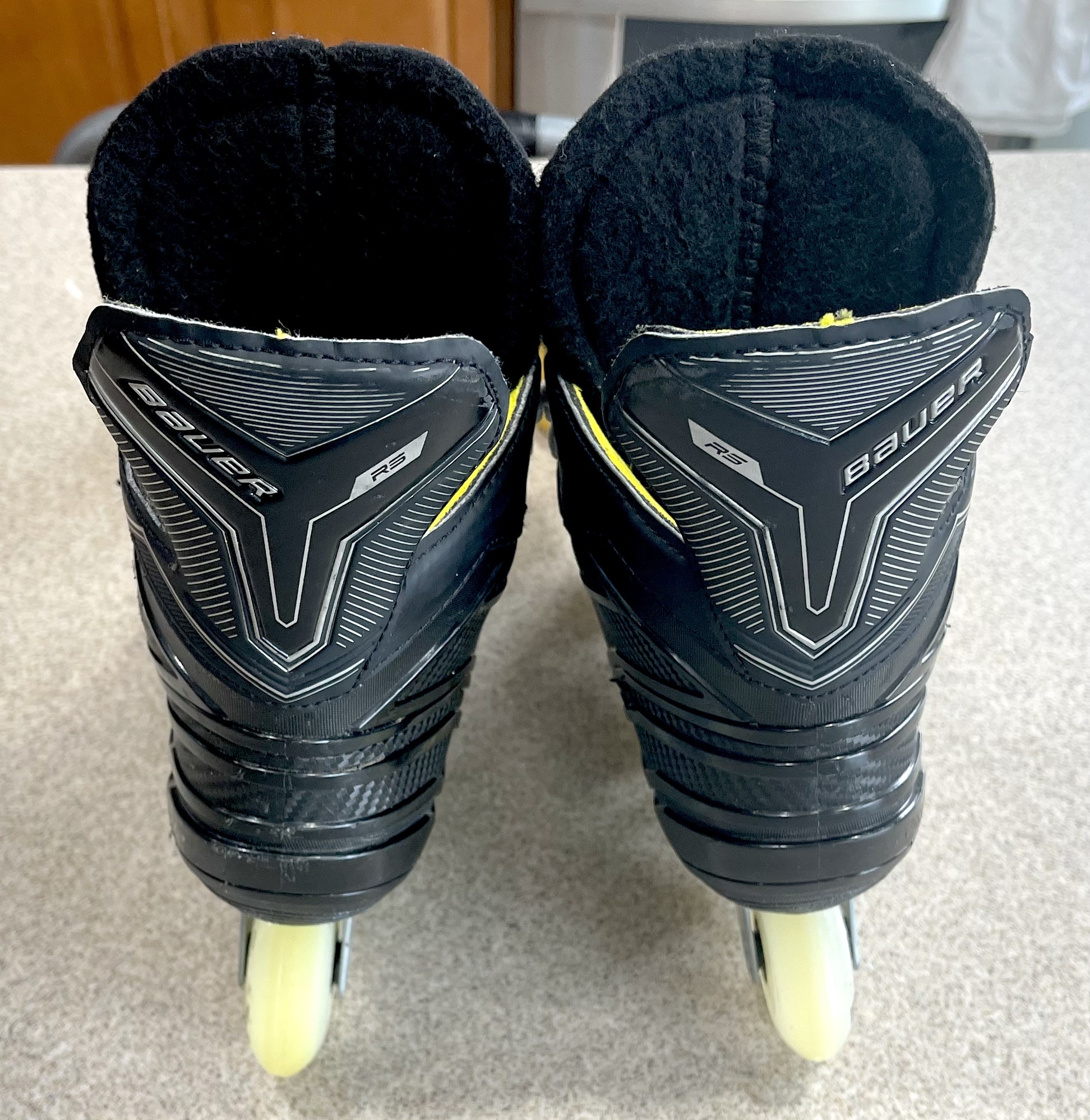 Size 6 Men’s Bauer RS Hi-Lo Inline Hockey Skates / Rollerblades + Extra ...