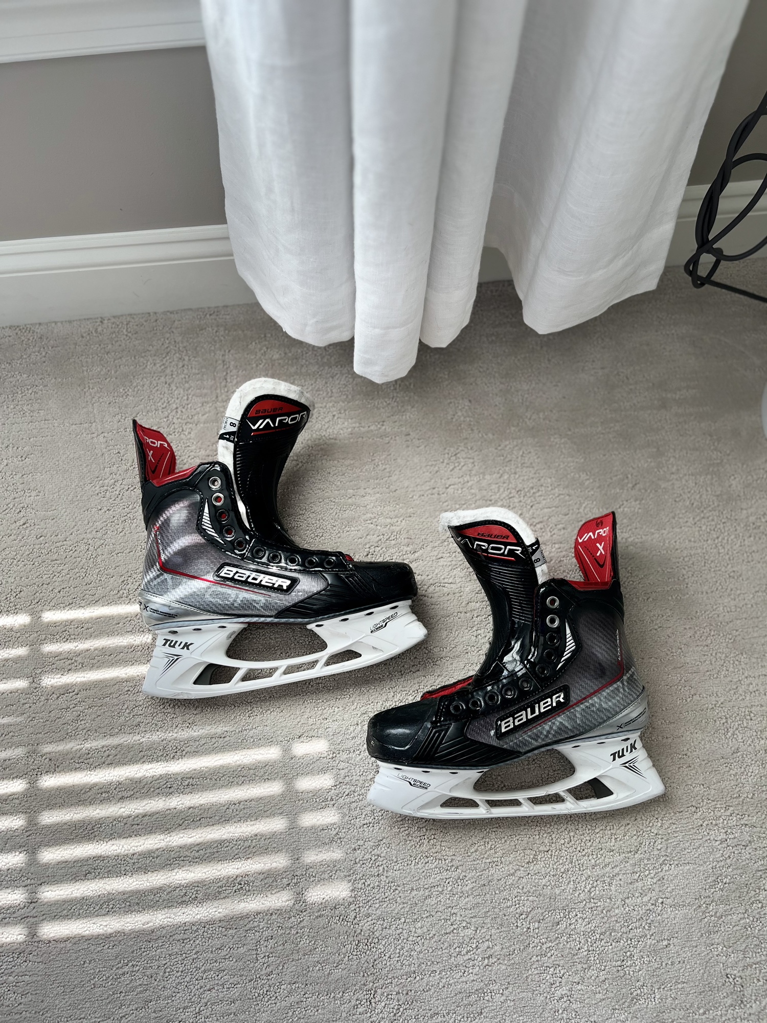 Used Bauer Size 8 Vapor X LTX Pro Hockey Skates | SidelineSwap