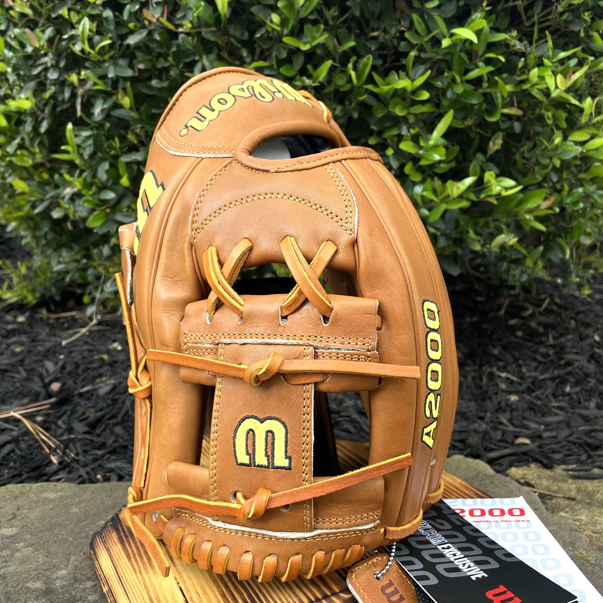 New Wilson Exclusive A2000 1787 11.75" Baseball Glove | SidelineSwap