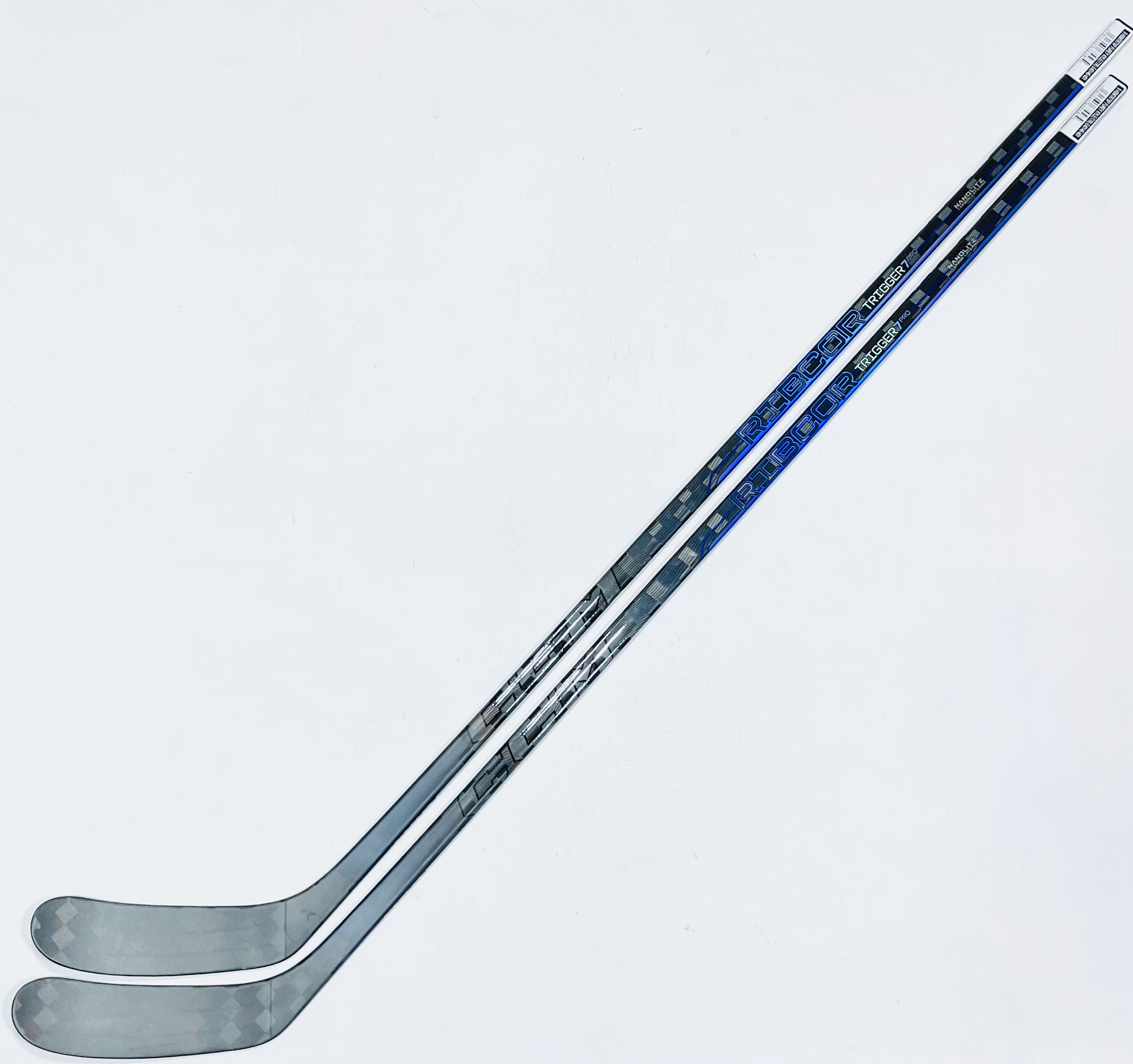 New 2 Pack CCM Ribcore Trigger 7 Pro Hockey Stick-RH-85 Flex-P28M-Grip ...