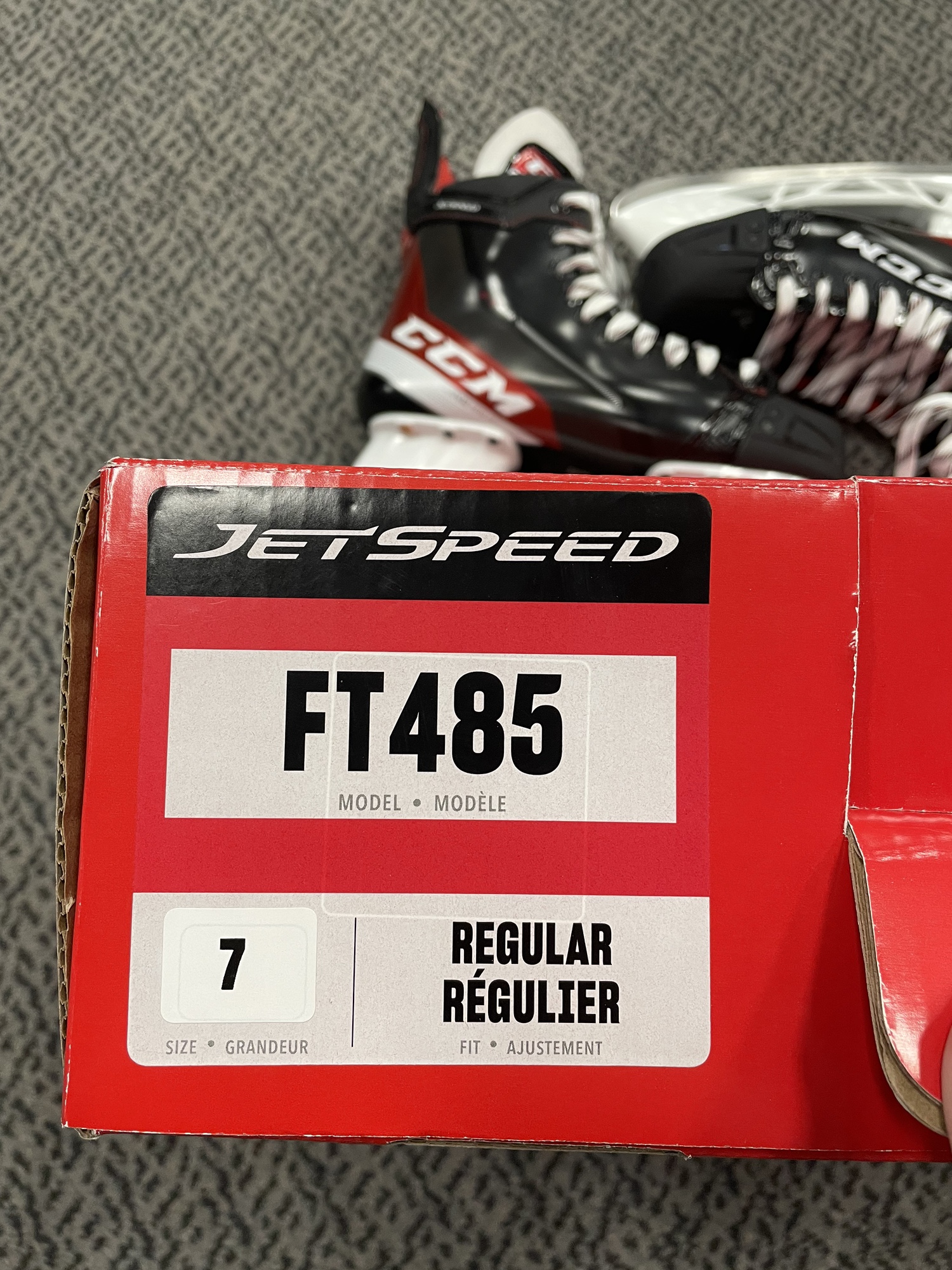 CCM Jetspeed FT485 size 7 Regular width skate | SidelineSwap
