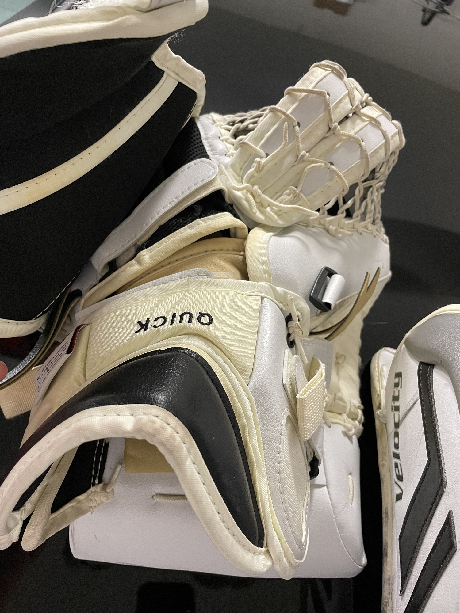 Jonathan Quick Pro Return Vaughn Velocity V4 Blocker Trapper | SidelineSwap