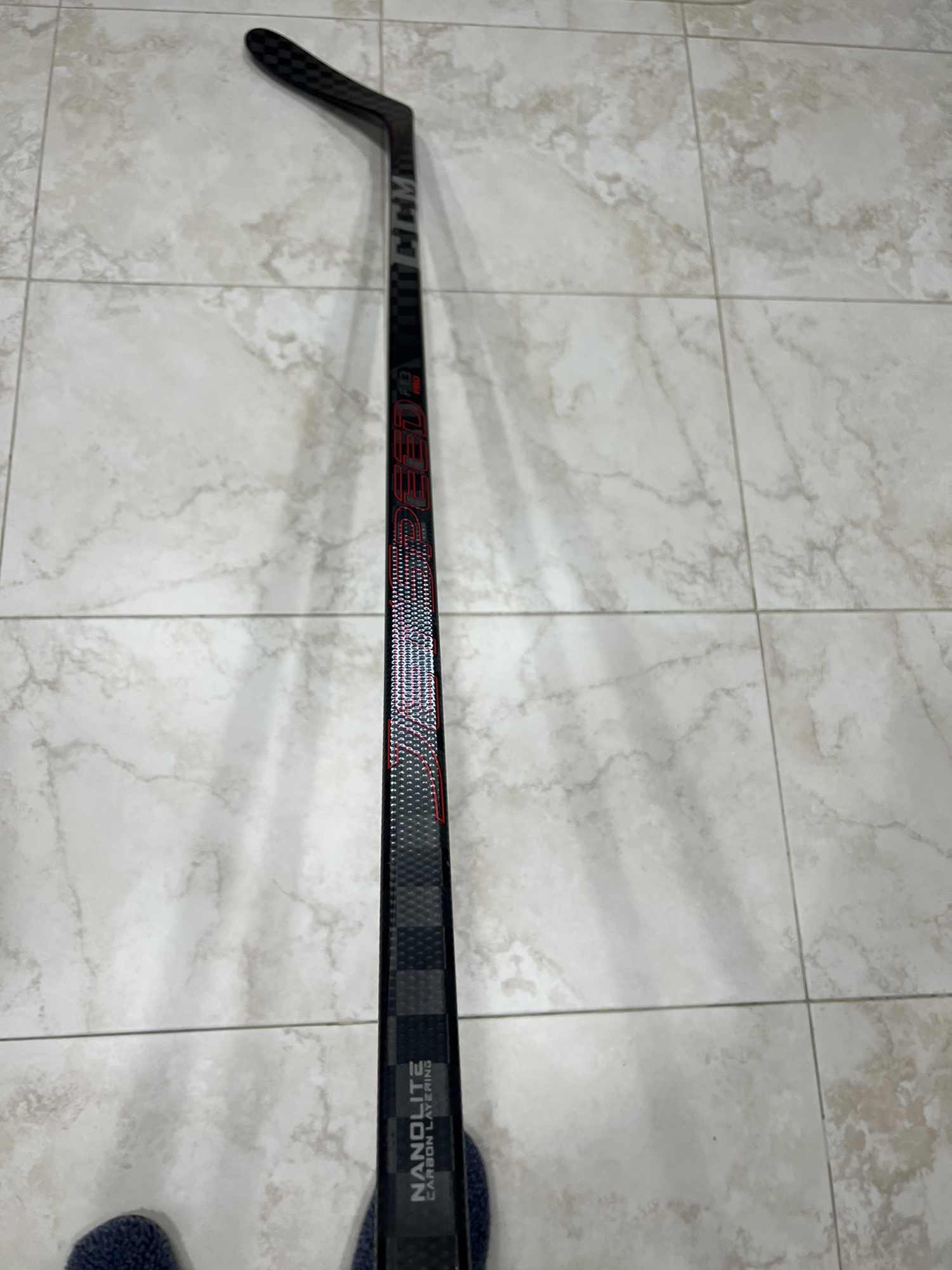 New ccm ft3 (basketball Grip) LH p28 90 flex | SidelineSwap