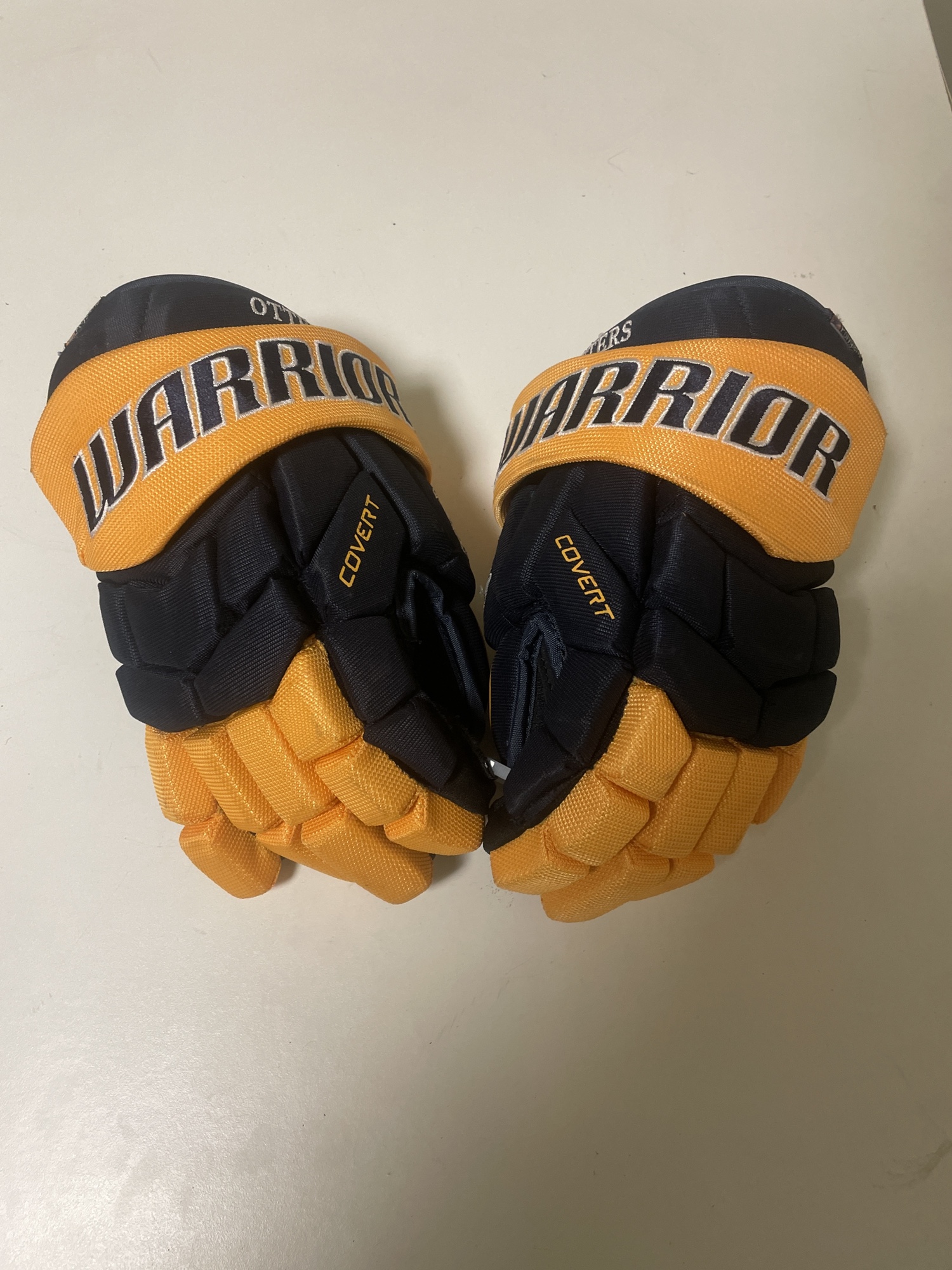 Warrior Covert Pro Gloves Multiple Sizes (NEW) | SidelineSwap