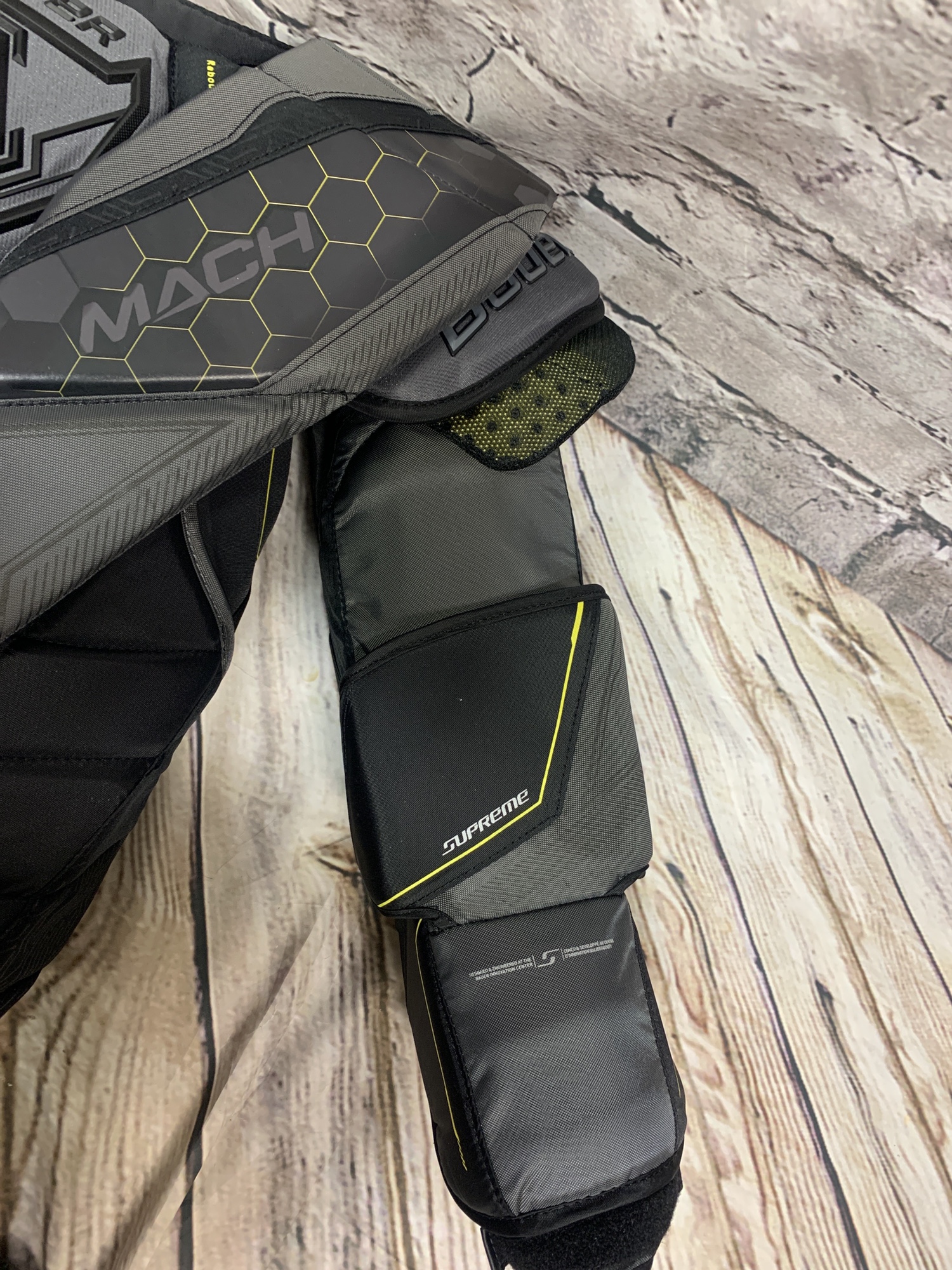 New Bauer Mach Goalie Chest Protector | SidelineSwap