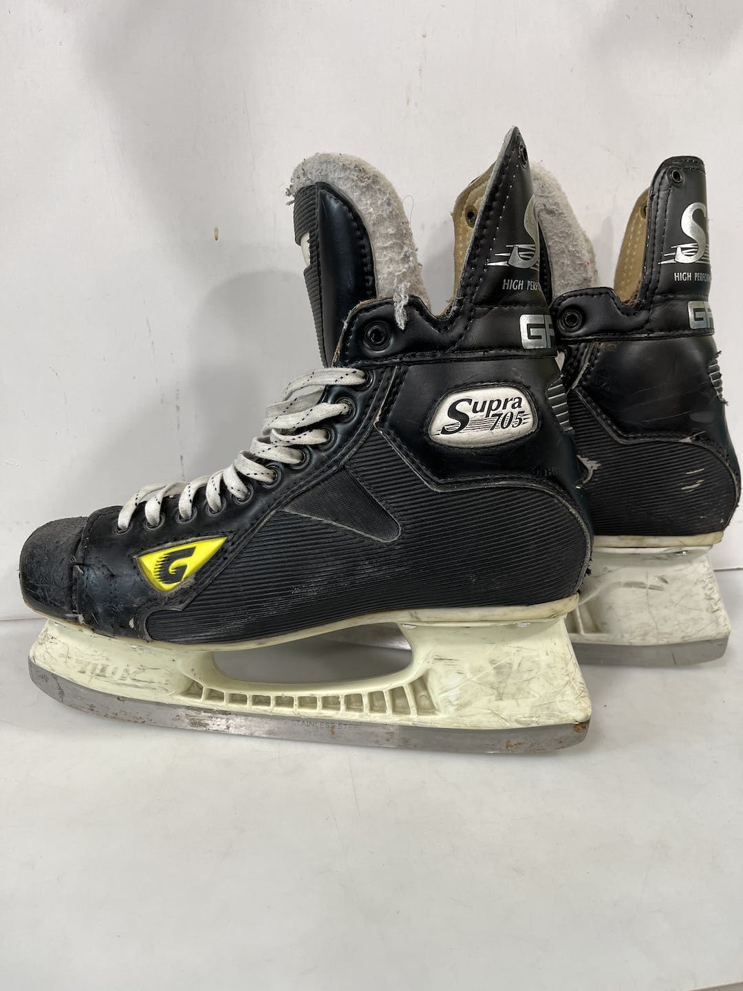 Used Graf Supra 705 Senior 10.5 Ice Hockey Skates | SidelineSwap