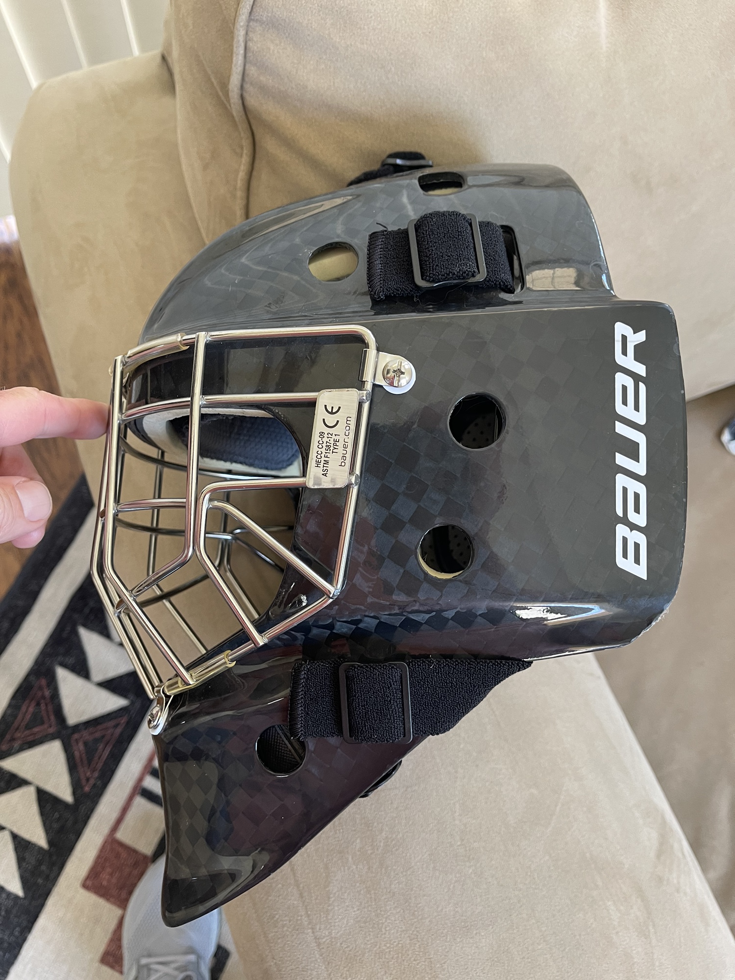 Bauer Profile 960 goalie mask | SidelineSwap