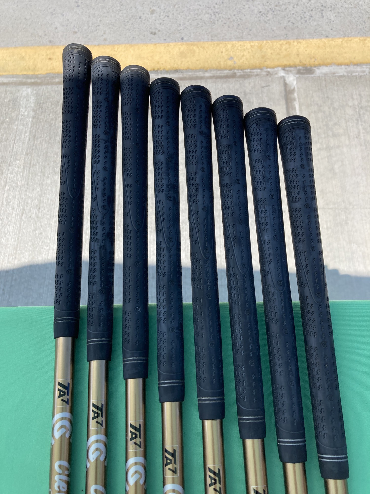 Cleveland TA7 Right Iron Set Regular | SidelineSwap