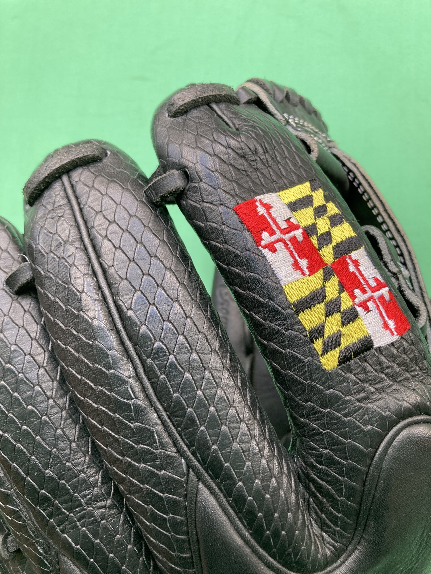 Used 44 Pro Signature Series Right Hand Throw First Base Baseball Glove ...