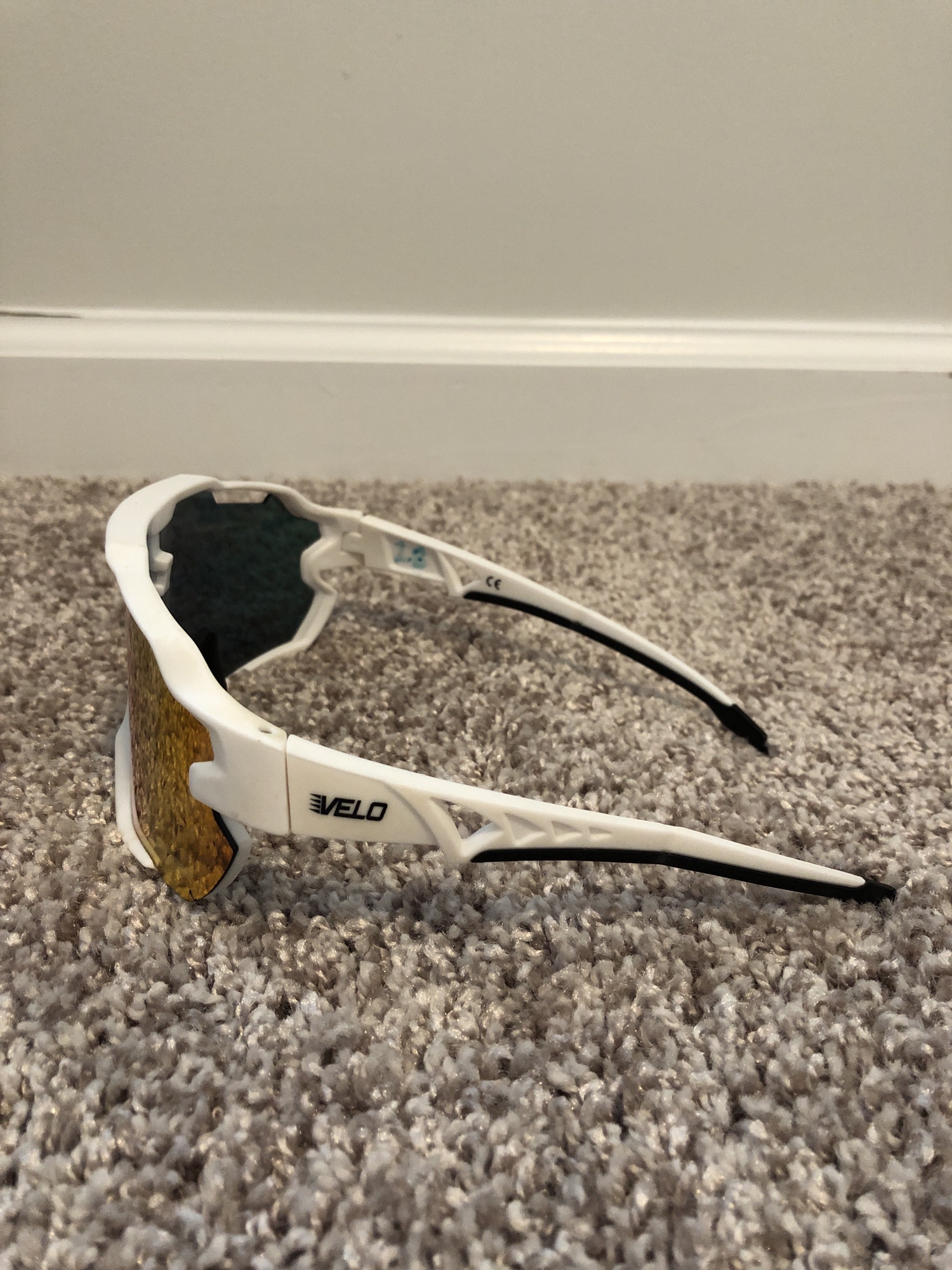 VELO Shades | Gamer | White/Black/ Lava Mirror | SidelineSwap