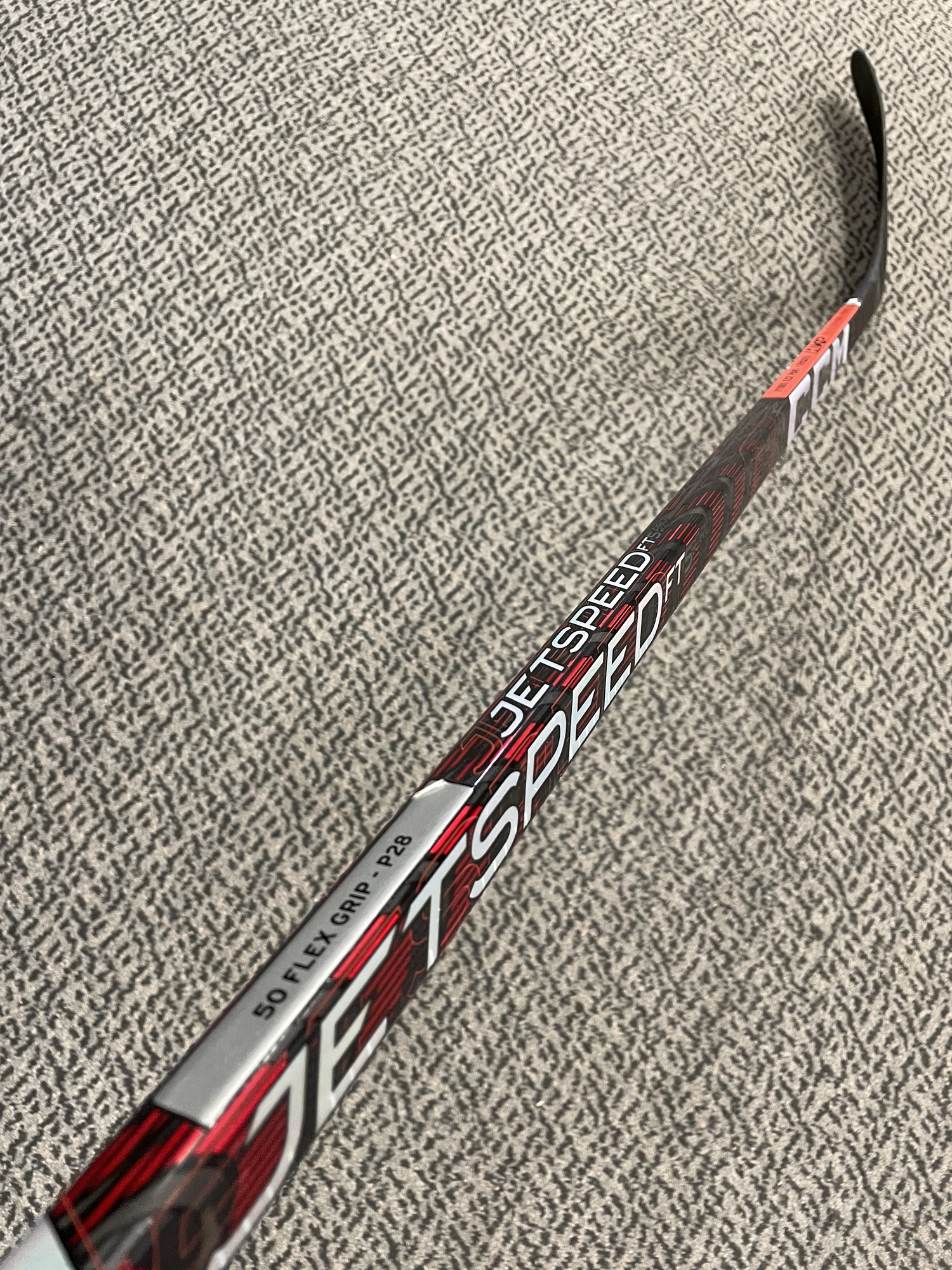 CCM FT5 Pro 50 flex P28 curve right hand stick | SidelineSwap