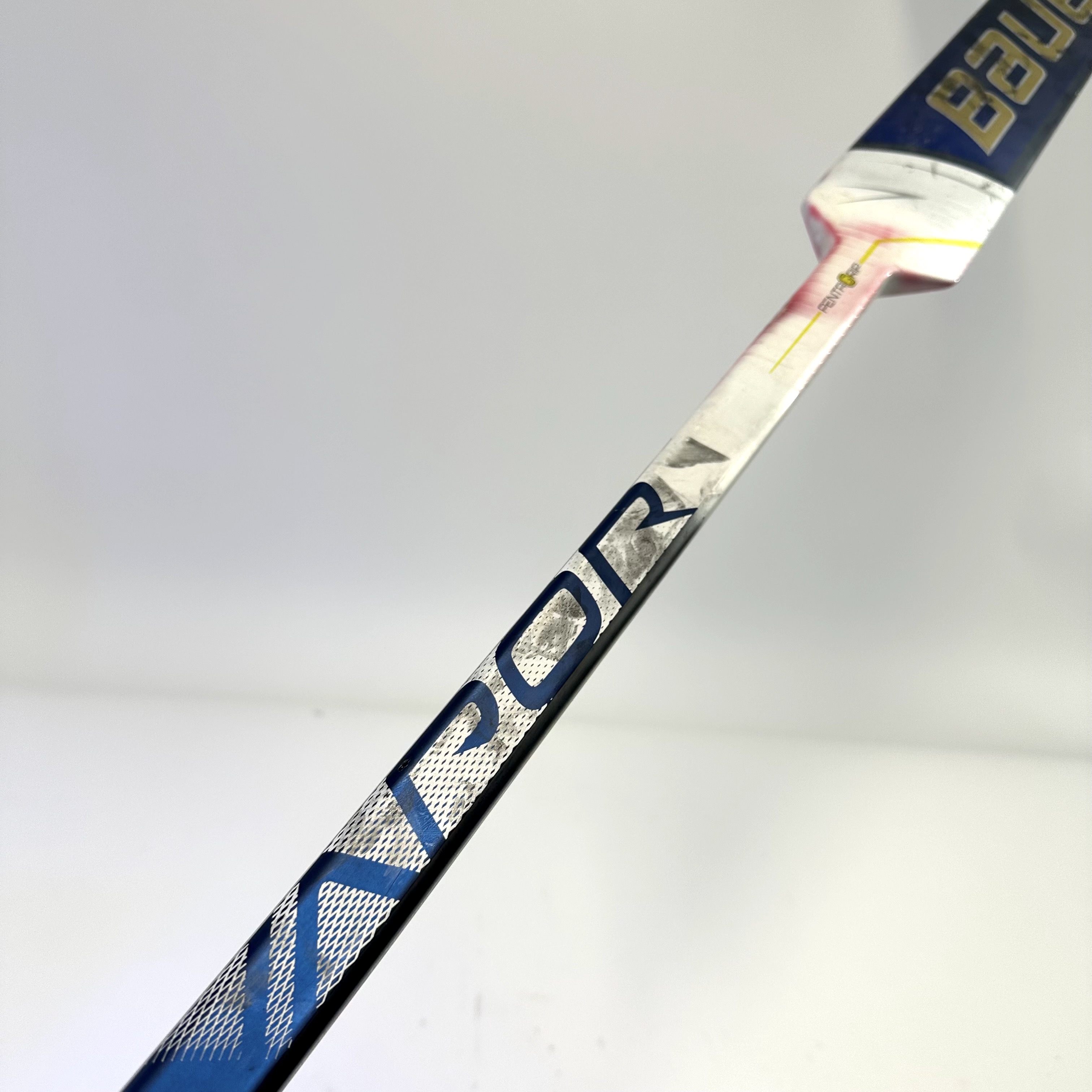 Used Regular Navy Bauer Vapor Hyperlite Goalie Stick P31 Curve 27 ...