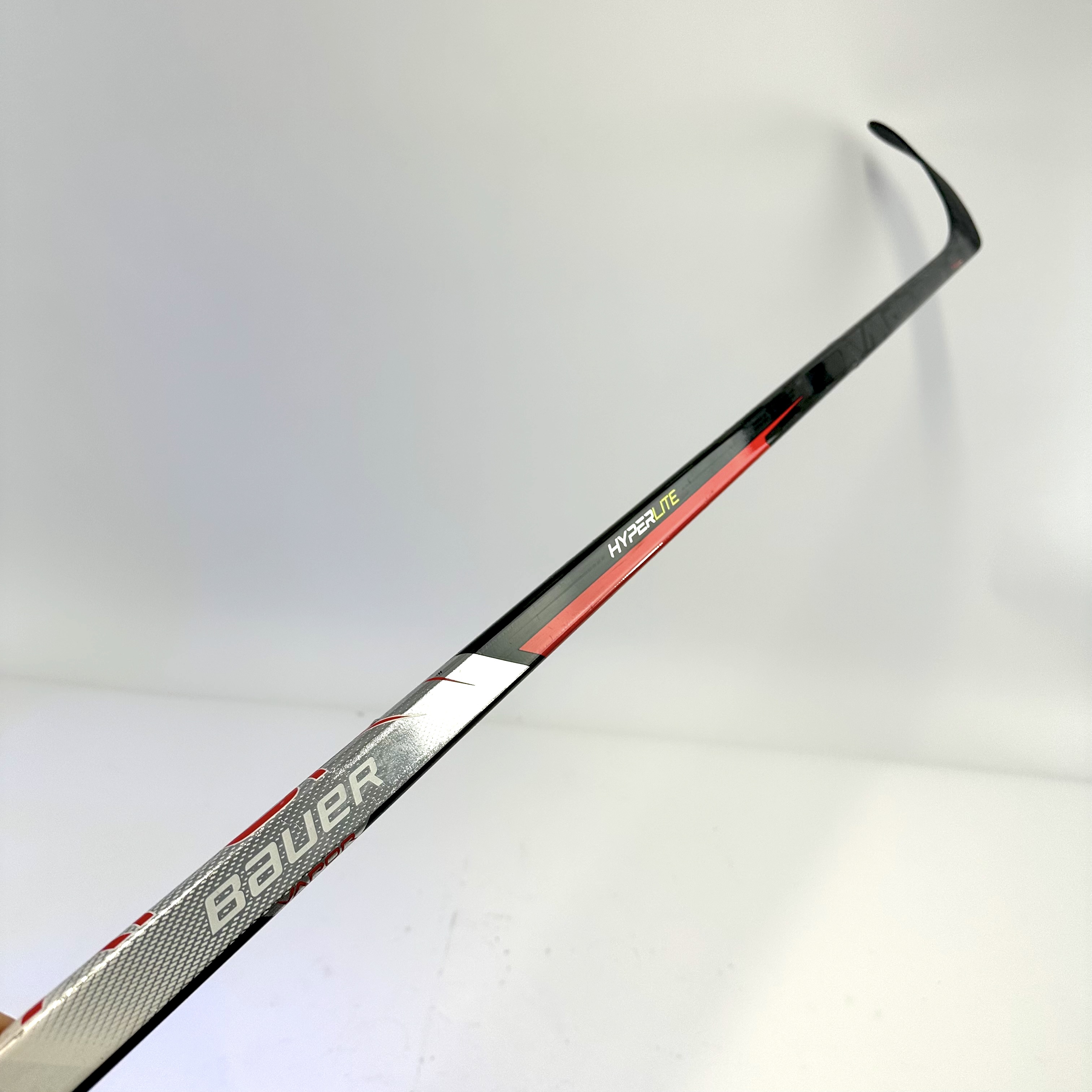 Repaired Right Handed Bauer Vapor Hyperlite | 70 Flex | P28 Curve ...