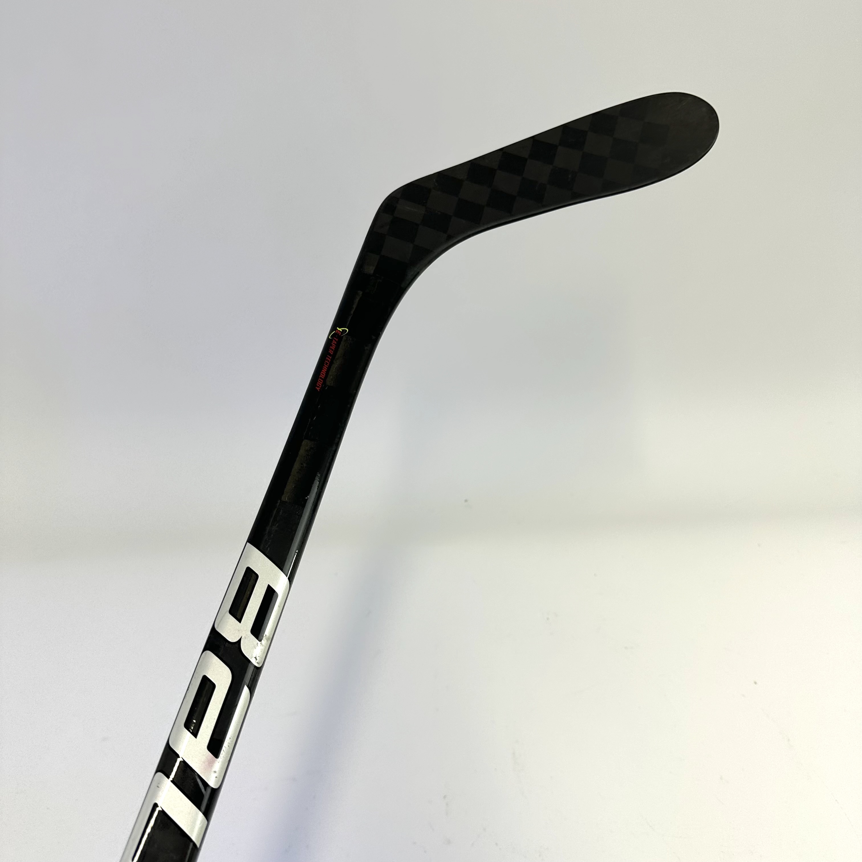 Repaired Right Handed Bauer Vapor Hyperlite | 70 Flex | P28 Curve ...