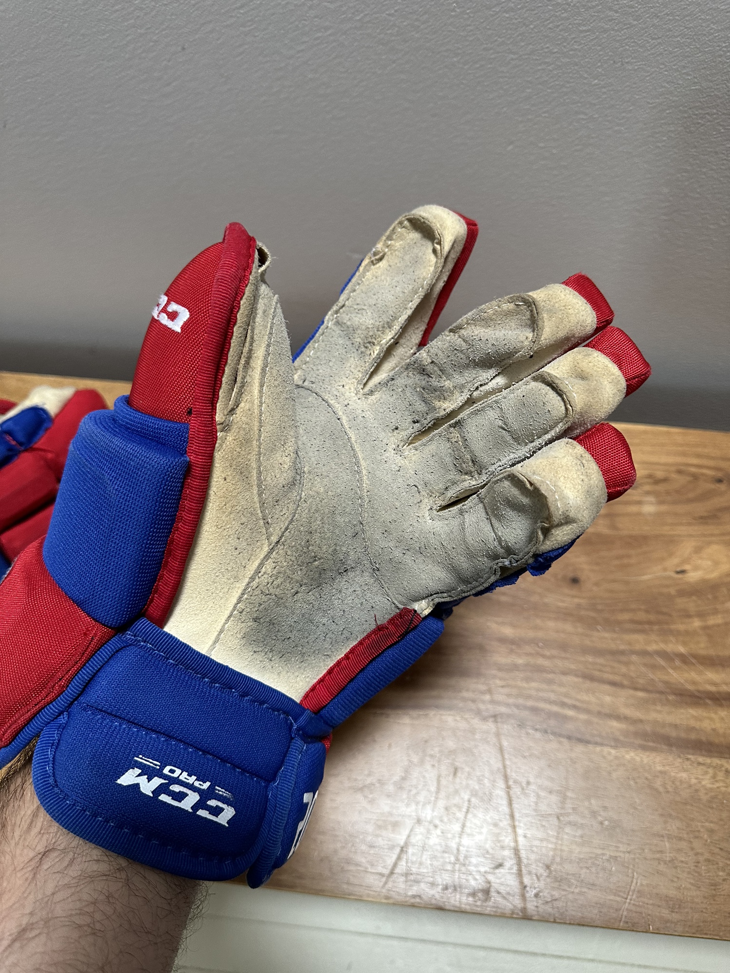 CCM Pro Stock hockey gloves | SidelineSwap