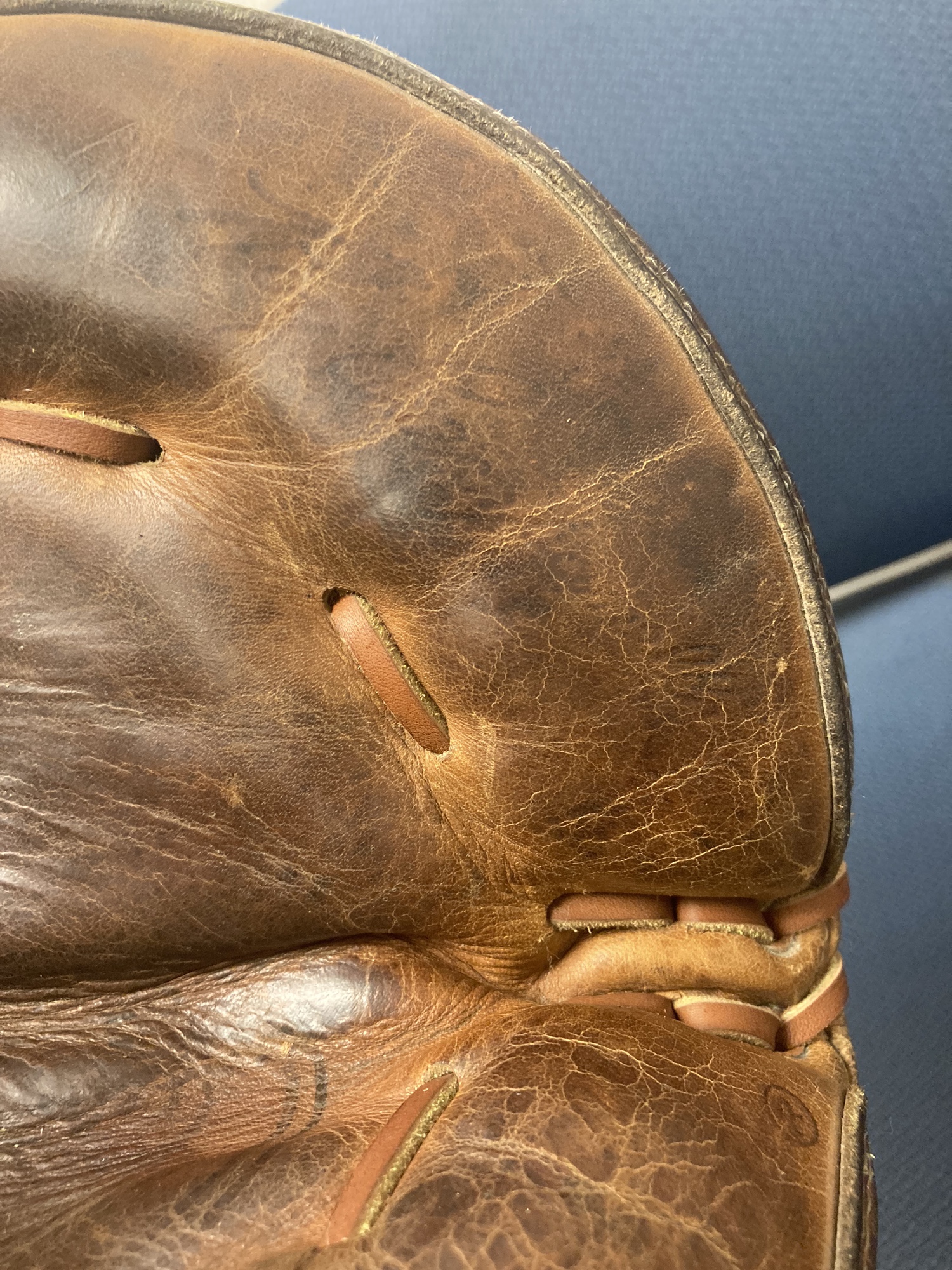 Re-laced/reconditioned Wilson “The A2400” Roy Campanella Catcher’s mitt ...