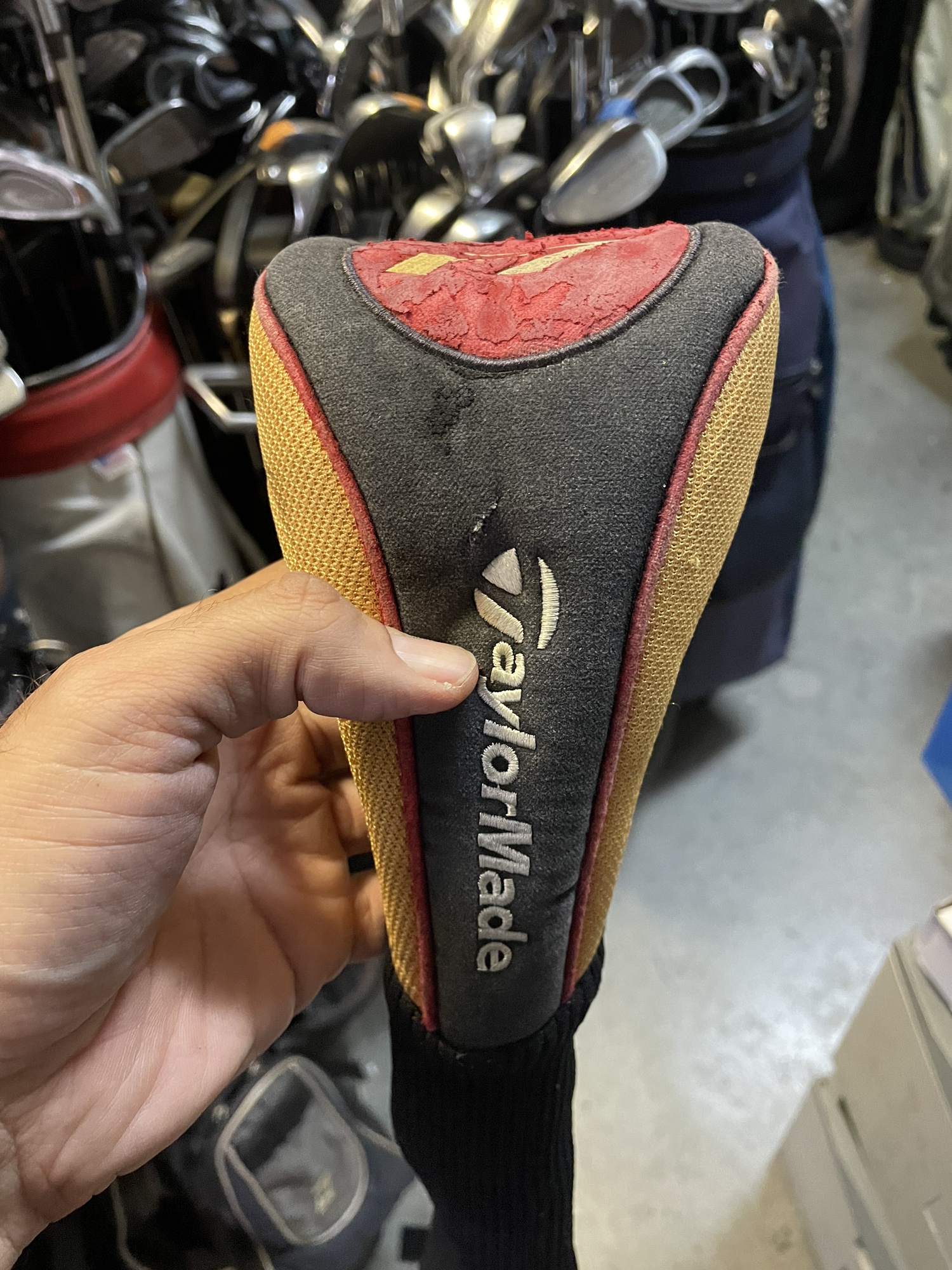 Taylormade R7 Club Head cover | SidelineSwap