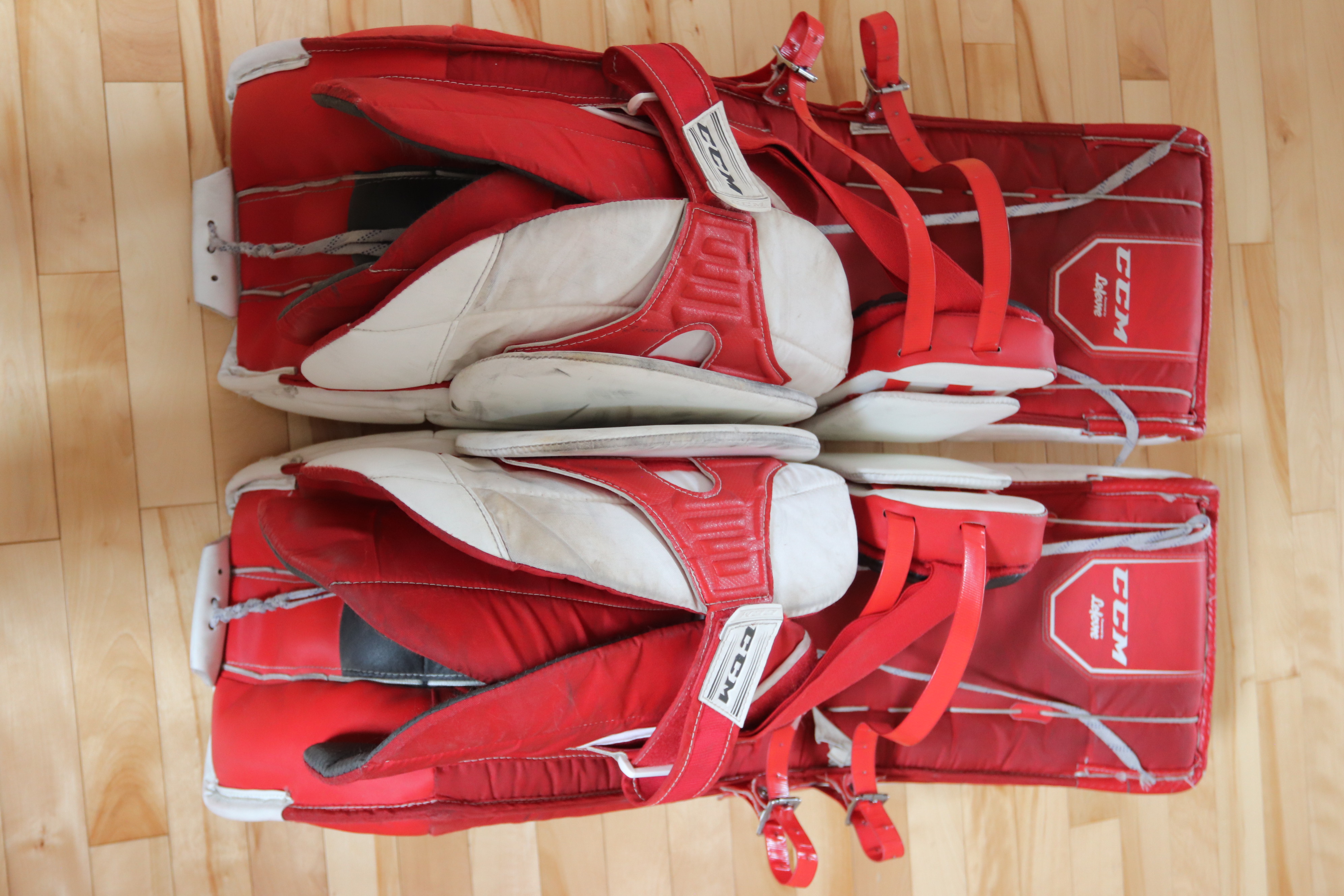 CCM Extreme Flex 4 Goalie Full Set - 33+3 - Pro Stock | SidelineSwap