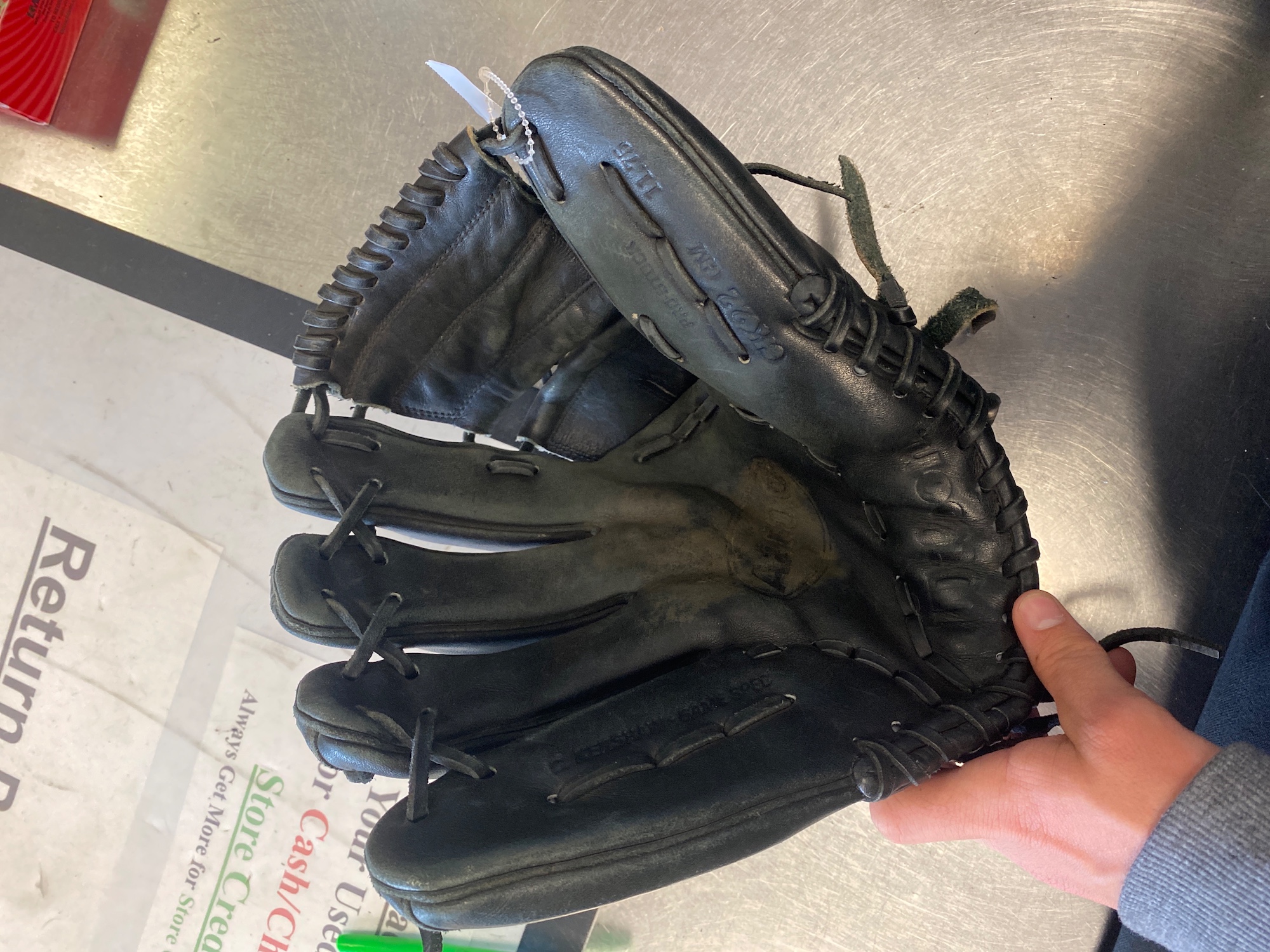 Wilson A2000 Glove | SidelineSwap