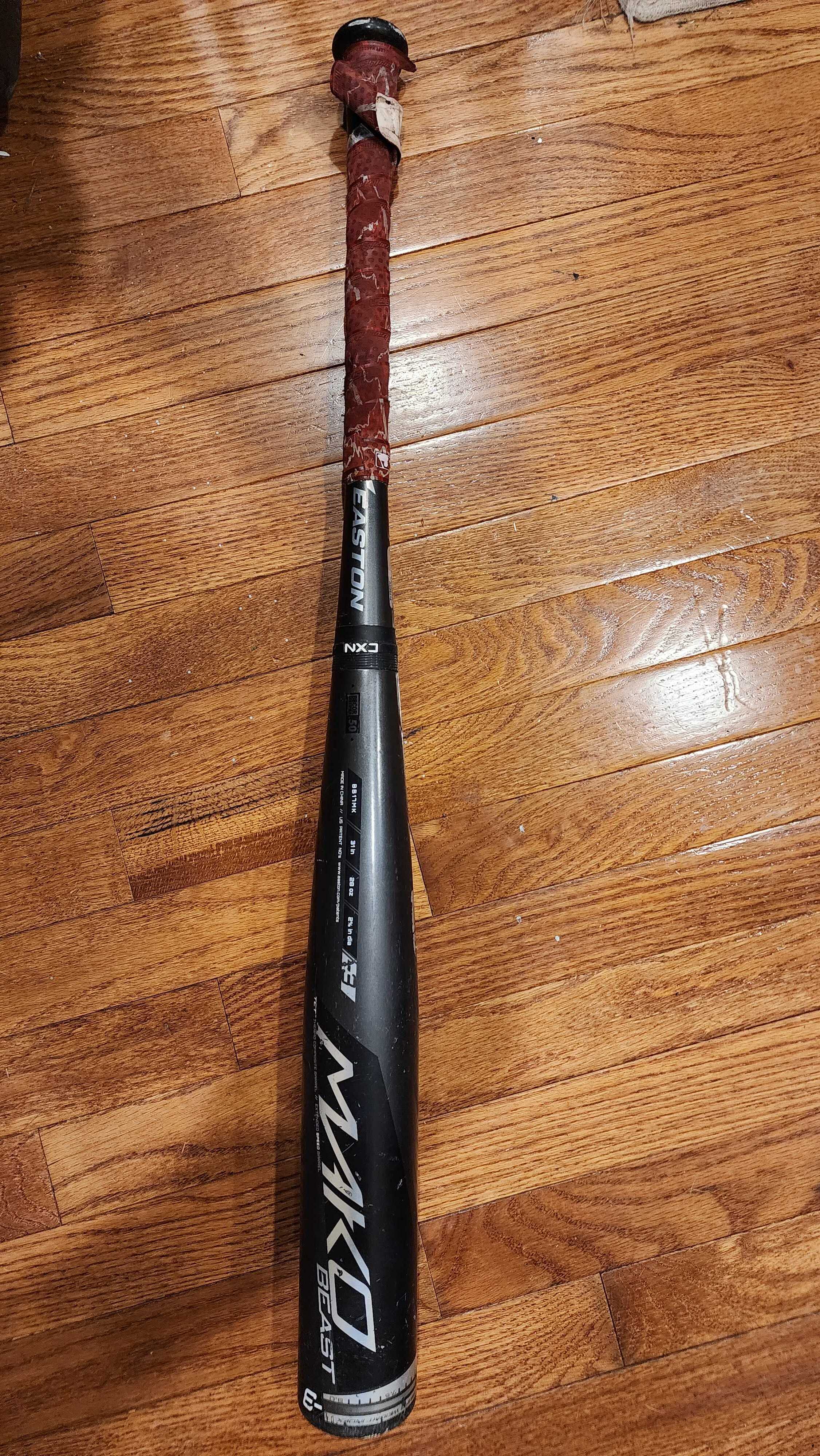 Used BBCOR Certified 2017 Easton Composite Mako Bat (-3) 28 oz 31 ...