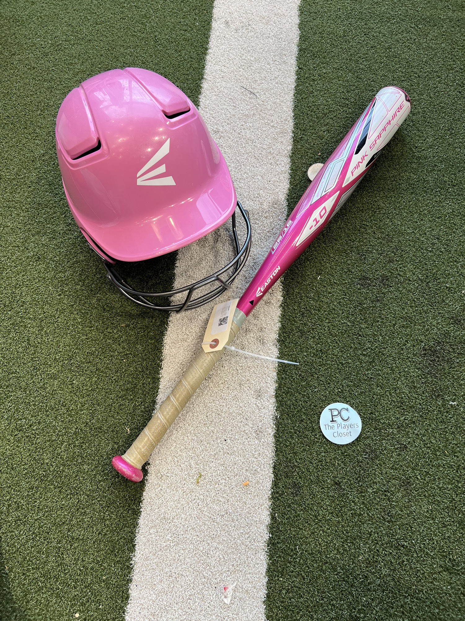 Softball Kit - Easton Pink Sapphire Alloy Bat -10 16OZ 26" and Pink ...