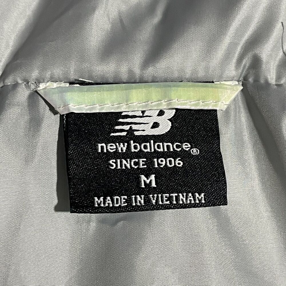 New Balance Puffer Tech Jacket NWT Quilted Iridescent Rainbow Size M ...