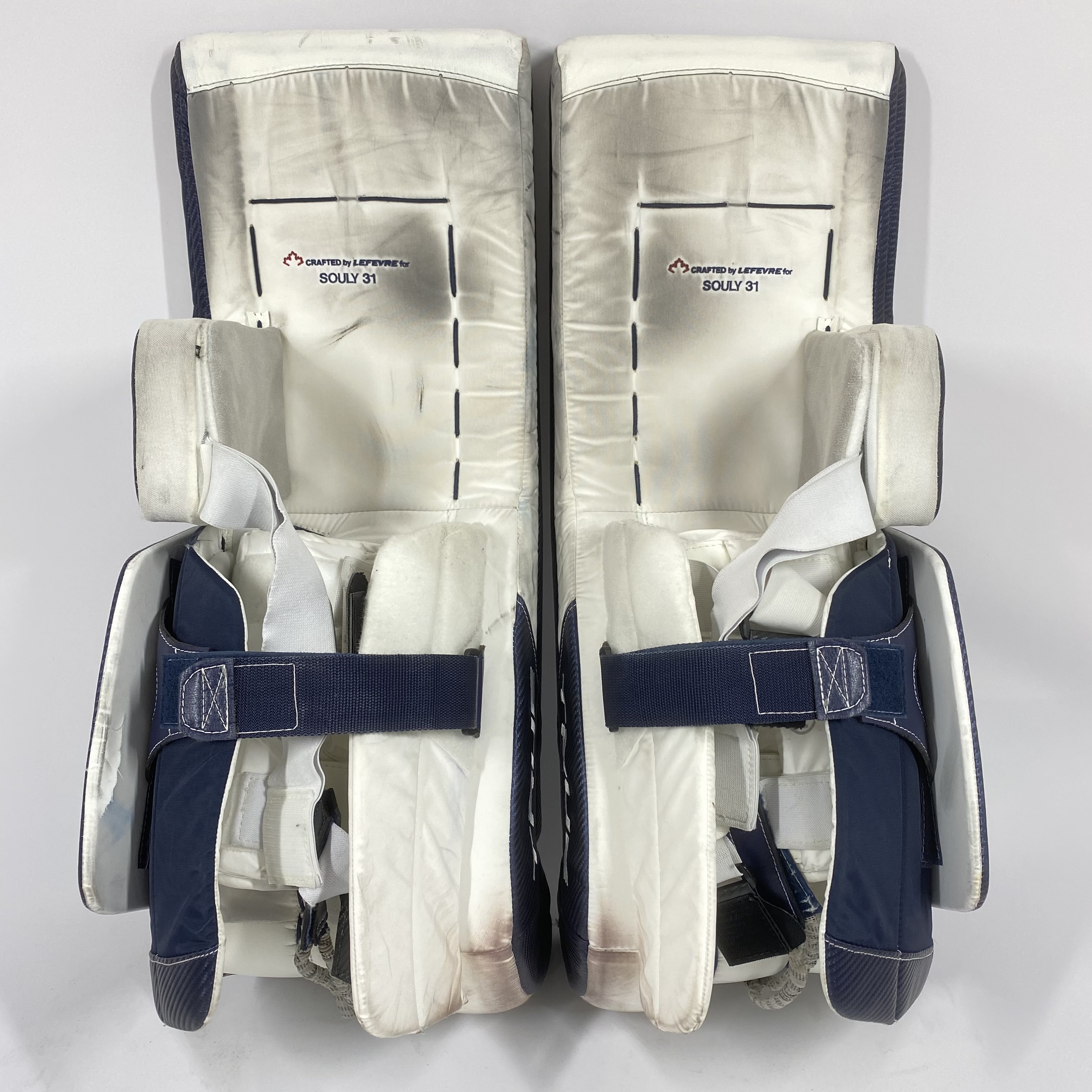 Used 34" True L20.1 Goalie Leg Pads Pro Stock | SidelineSwap