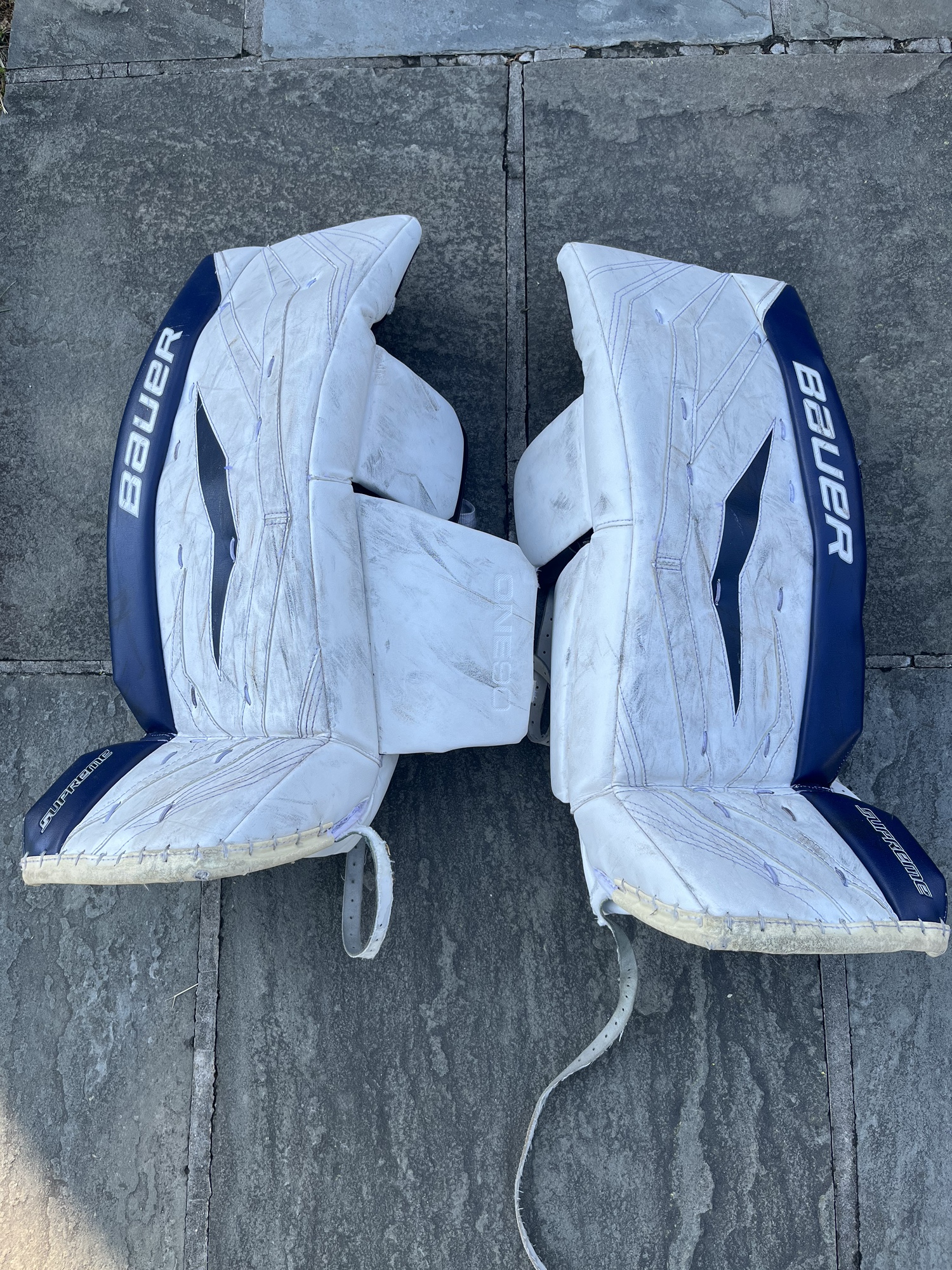 29" Bauer Supreme one90 Goalie Leg Pads | SidelineSwap