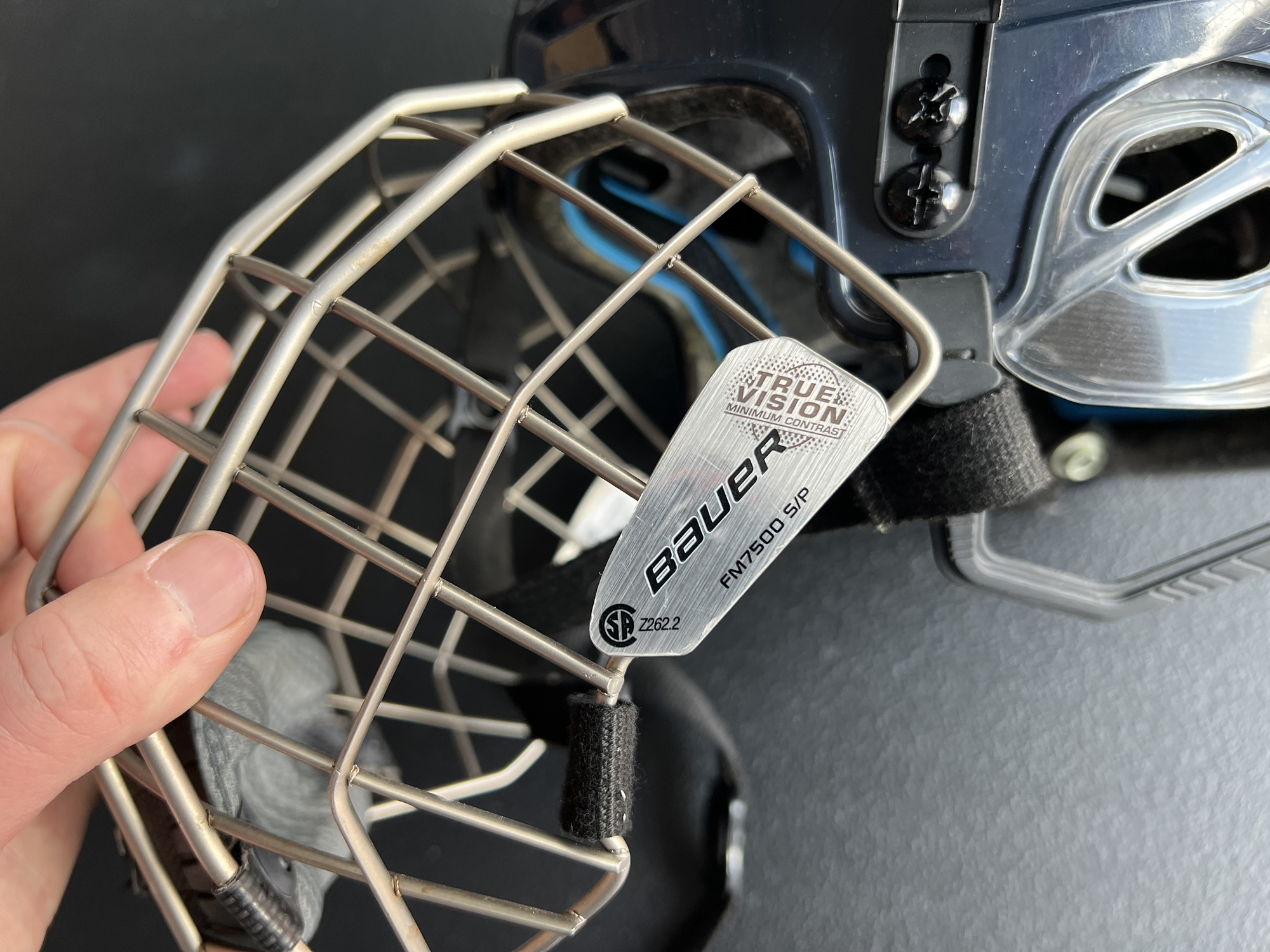 Used Small Bauer 7500 Helmet | SidelineSwap