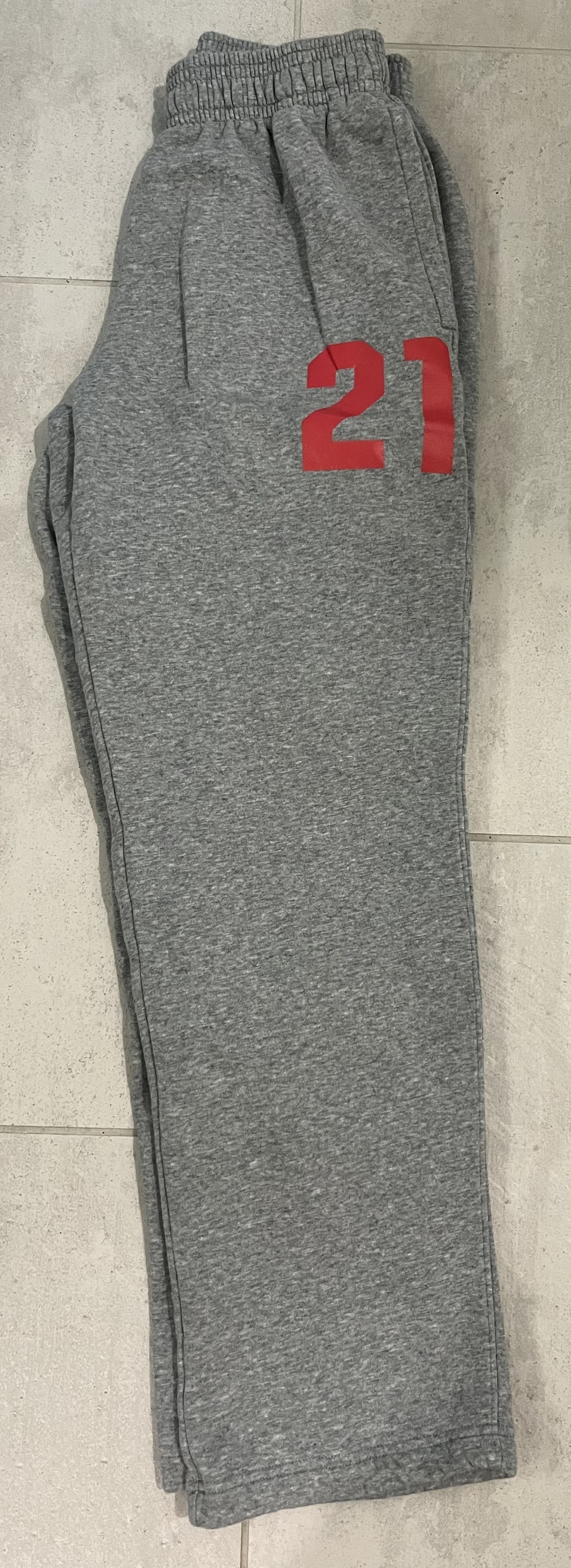 Under Armour Sweatpants - Gray | SidelineSwap