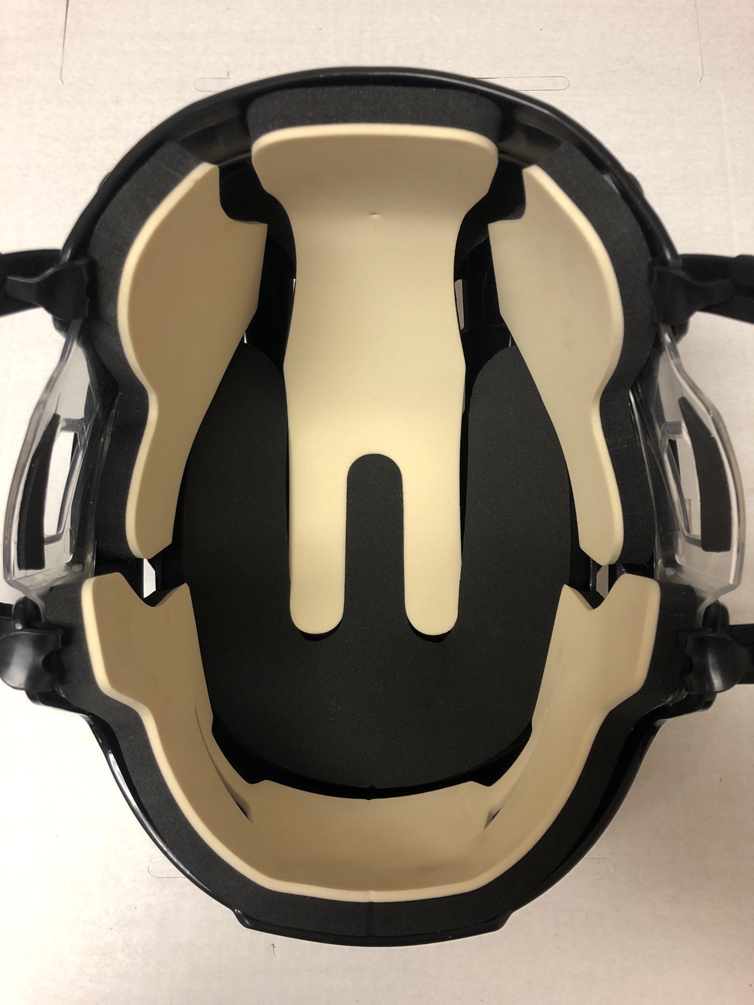 New Senior CCM Vector V08 Hockey Helmet Black Medium Med M vo8 sr ...