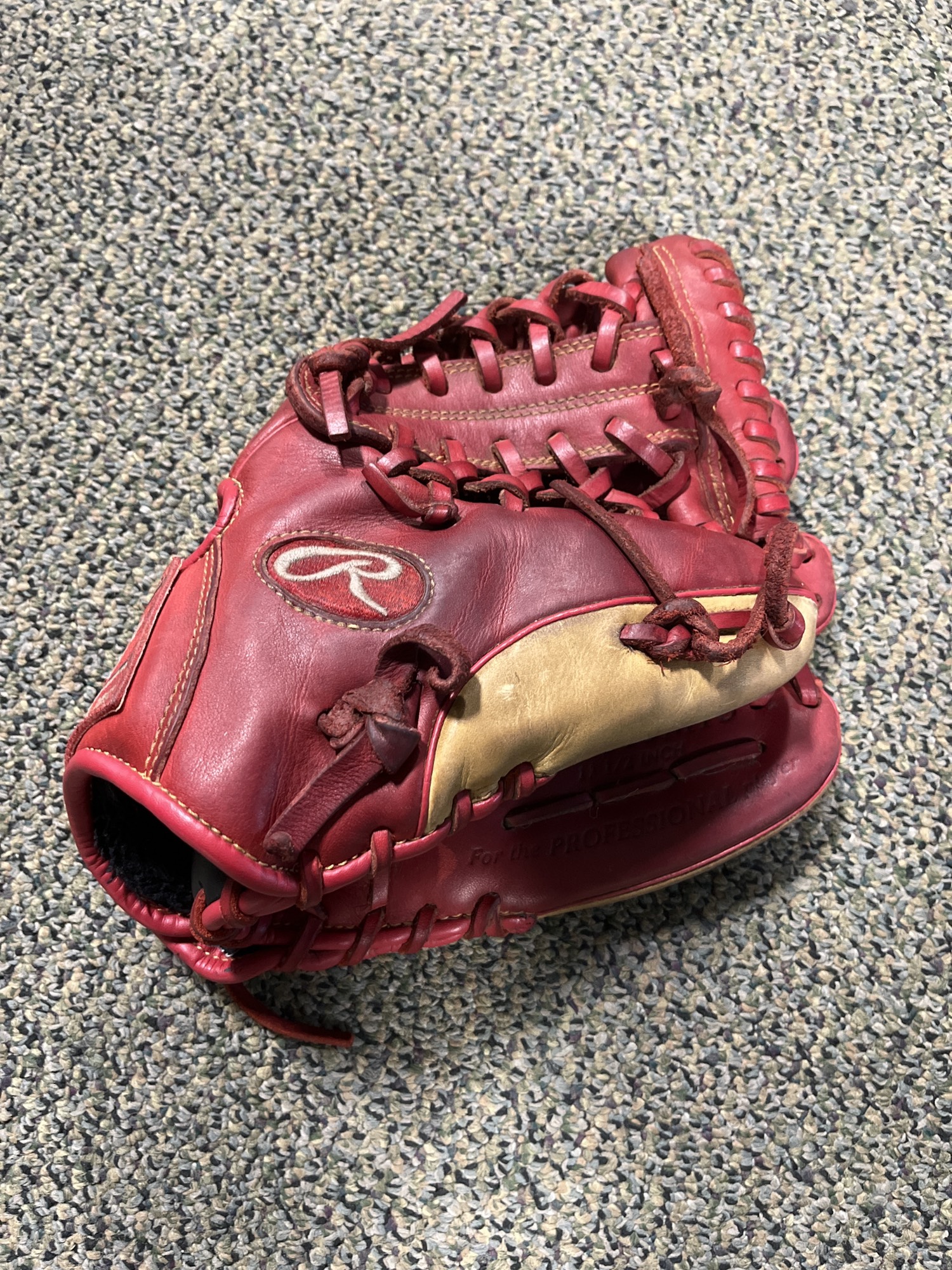 Used Rawlings Gold Glove Elite Right Hand Throw Infield Baseball Glove 11.5" | SidelineSwap