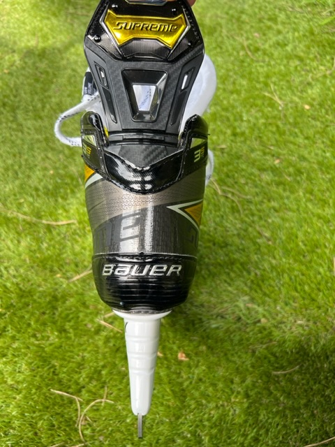 Senior Used Bauer Supreme 3S Pro Hockey Skates Size 7 | SidelineSwap