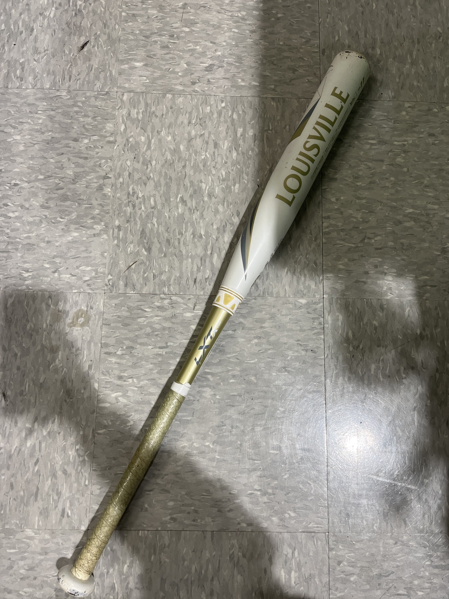 Used 2019 Louisville Slugger LXT Composite Bat -11 20OZ 31 Used 2019 Louisville Slugger LXT Composite Bat -11 20OZ 31