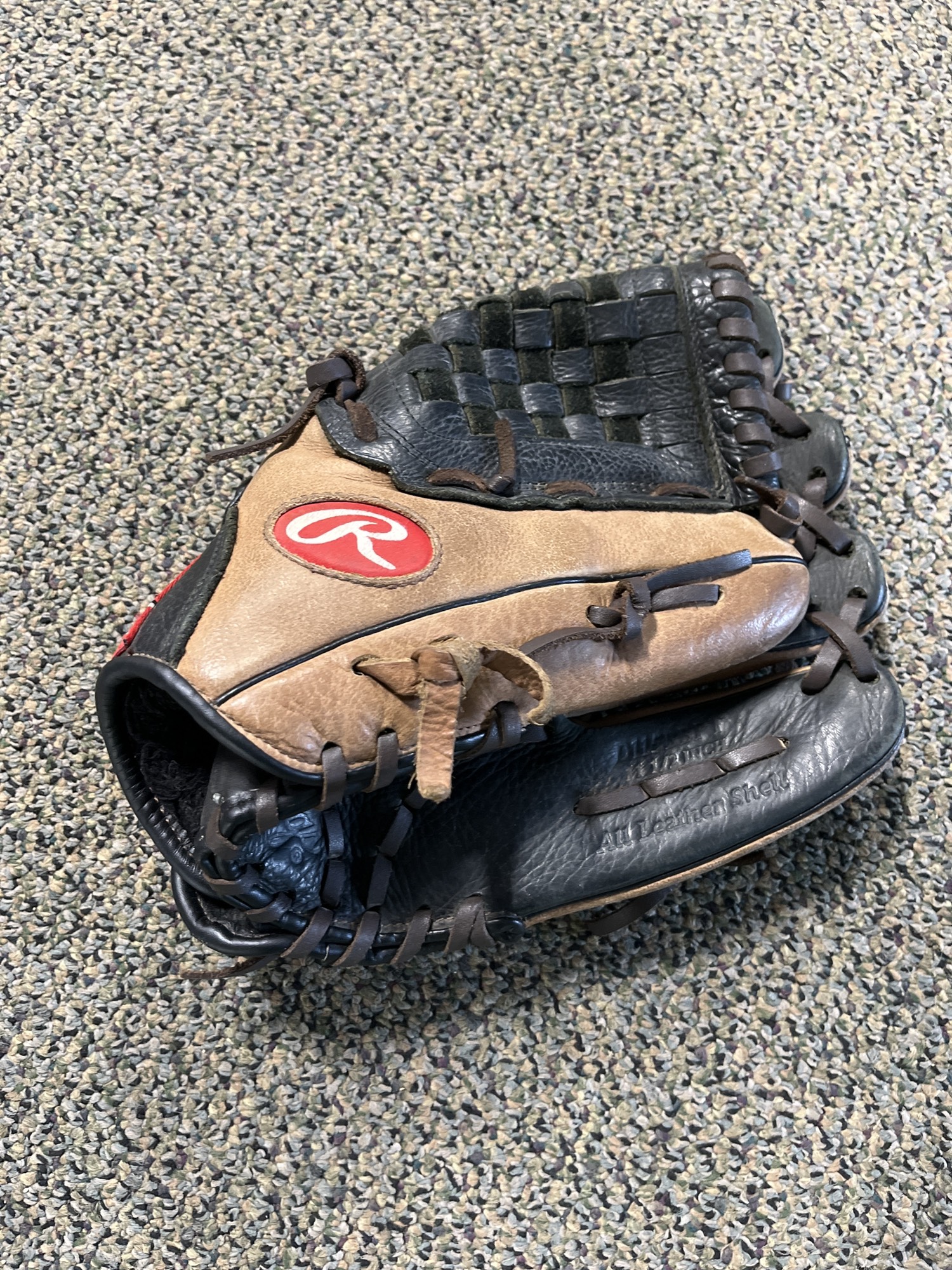 Used Rawlings Premium Series Right Hand Throw Infield Baseball Glove 11.5" | SidelineSwap