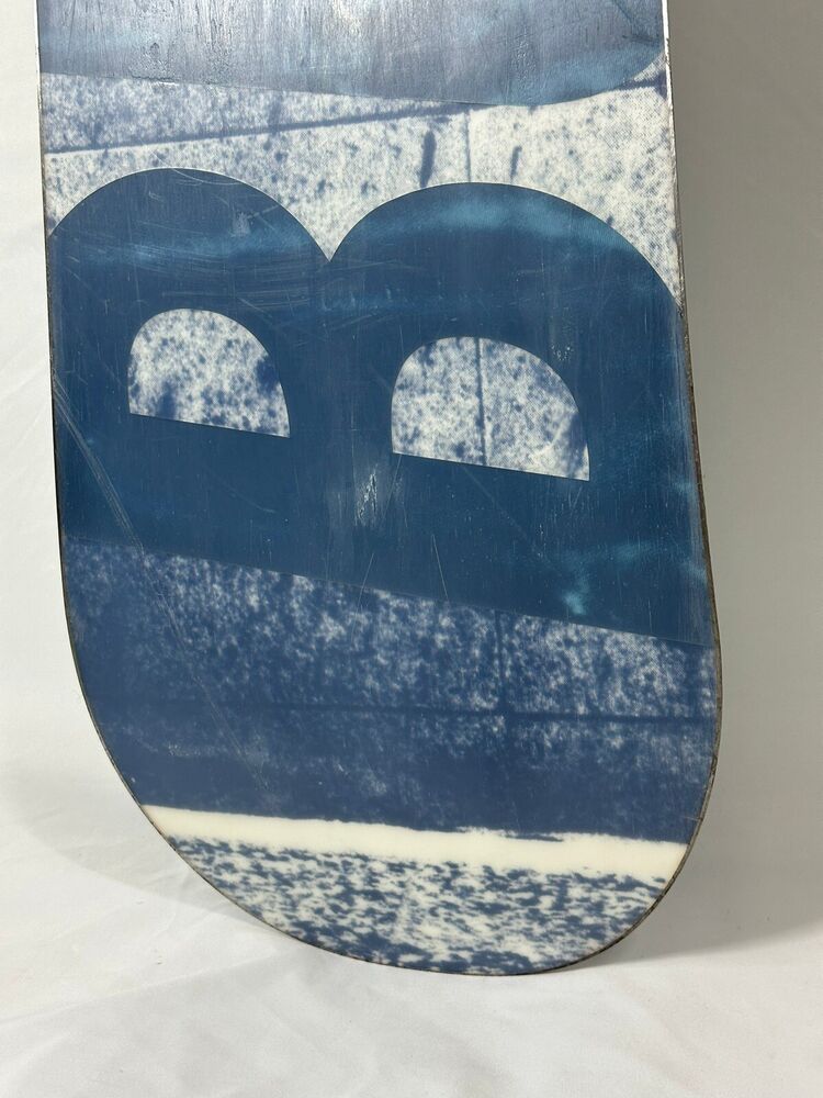 159 cm Burton Process Flying V Mens Snowboard #341 | SidelineSwap