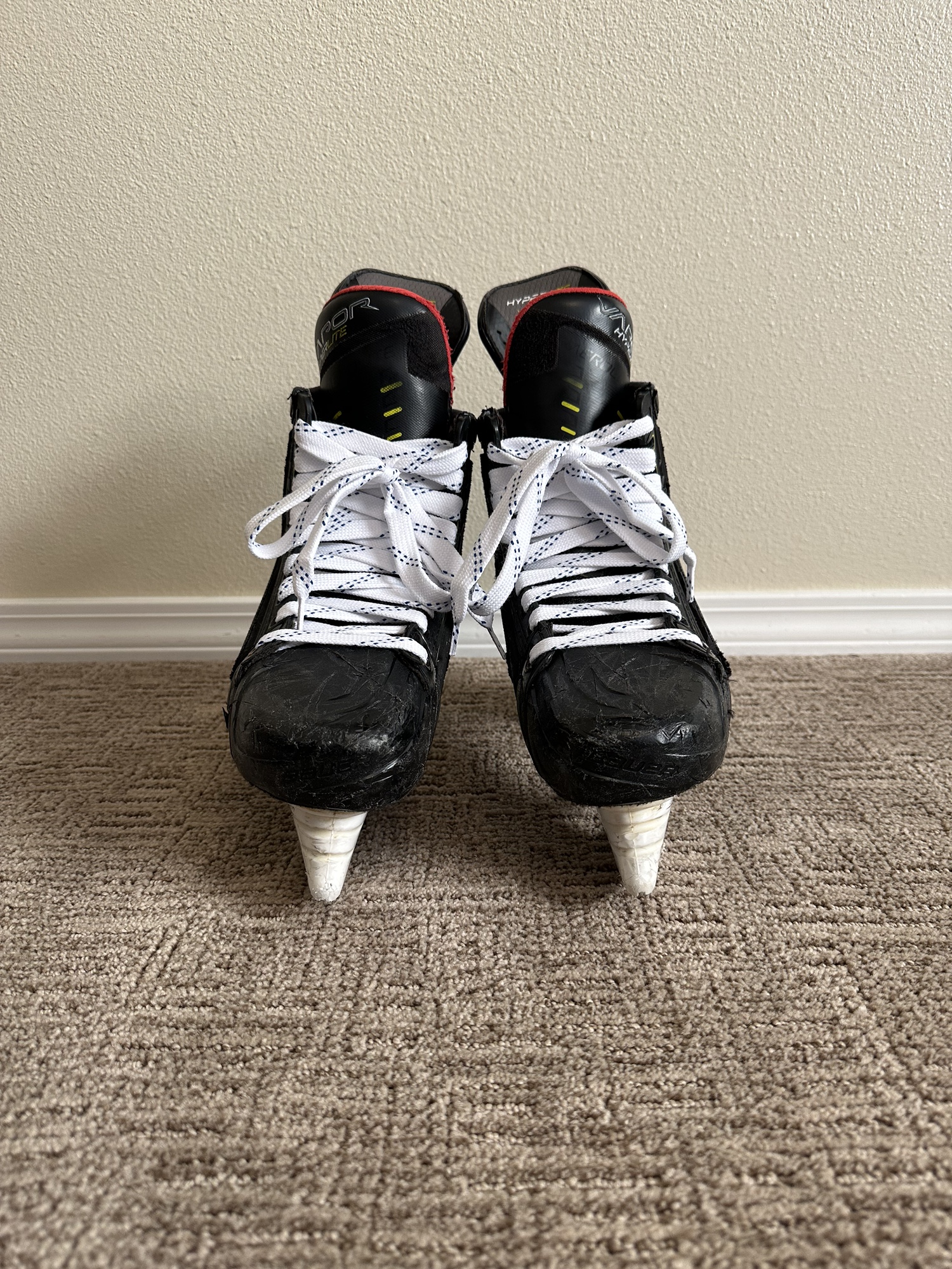 Bauer Size 9.5 Fit 1 Vapor Hyperlite Hockey Skates NO BLADES/NEW LACES ...