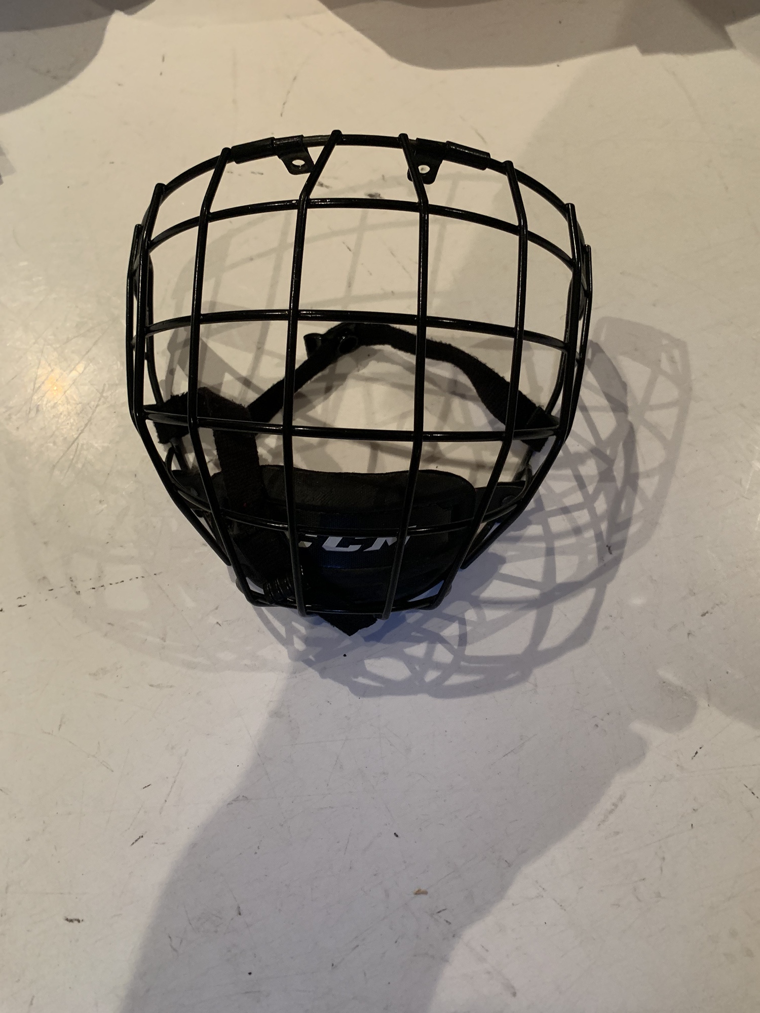 Black Medium CCM Full Cage FM580 | SidelineSwap