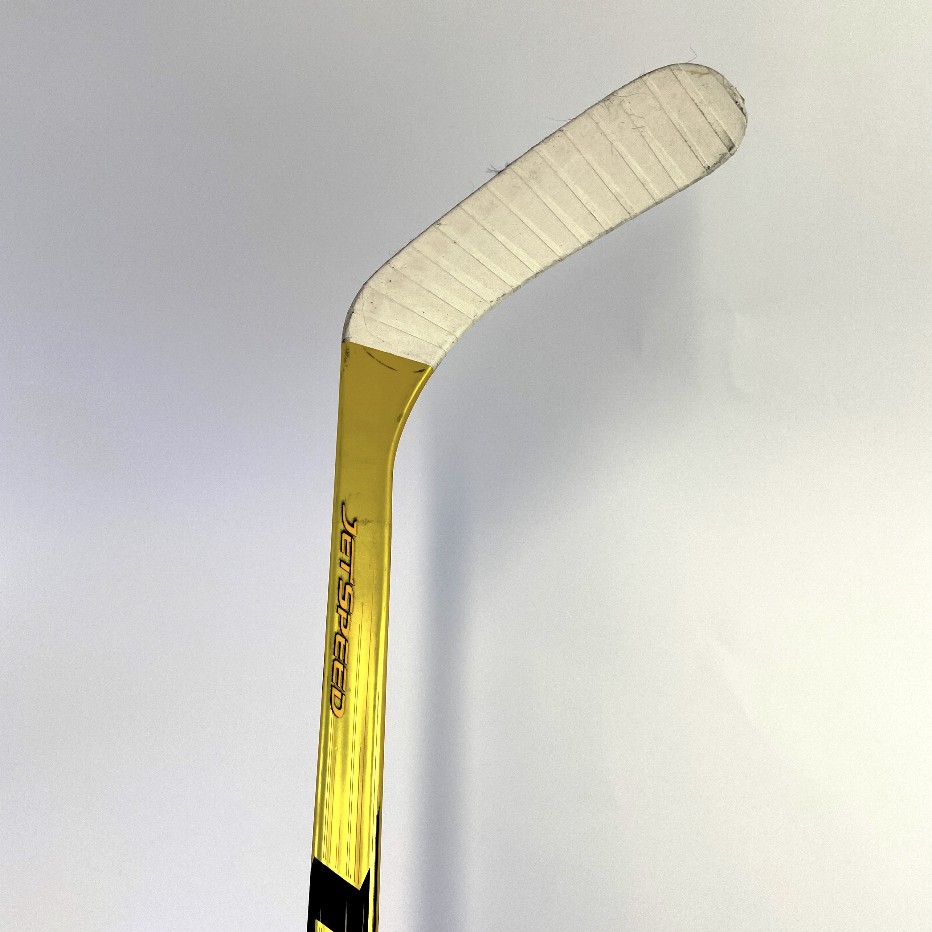 Used Gold Right Handed CCM Jetspeed | P90 Curve | 80 Flex | Grip | A699 ...