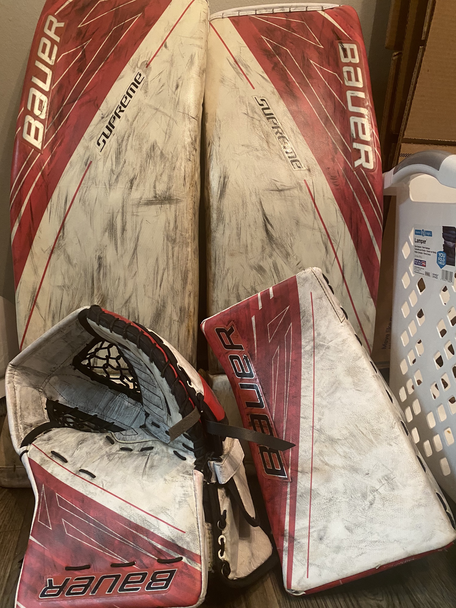 Used 34" Regular Supreme 1S Goalie Full Set | SidelineSwap
