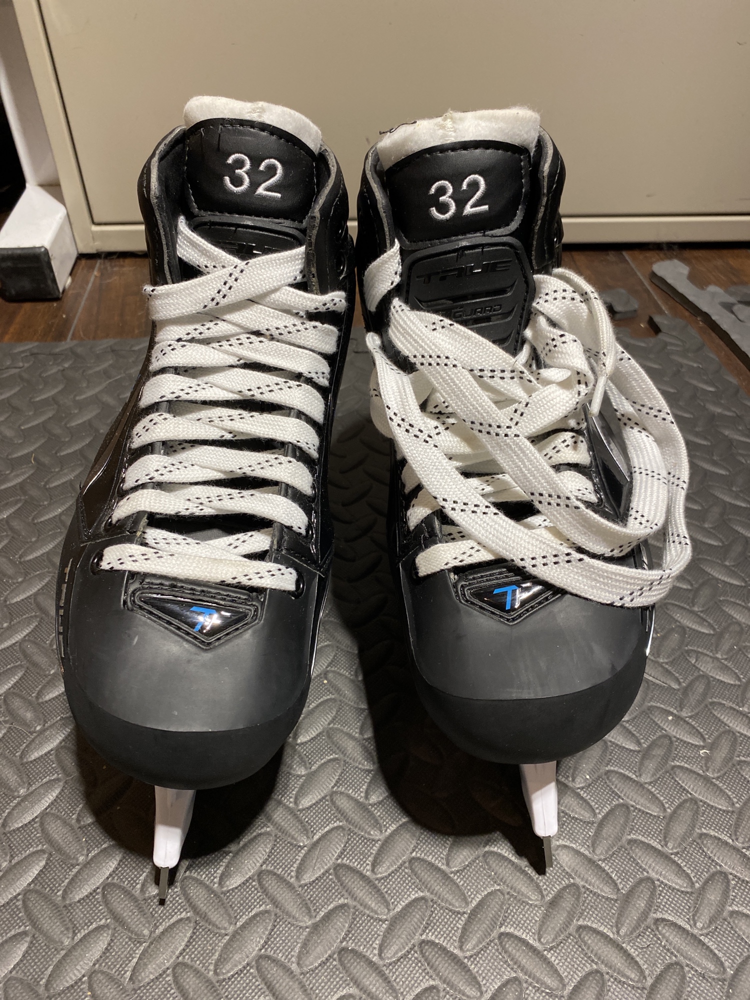 New True TF Custom Pro Hockey Goalie Skates Size 9 | SidelineSwap