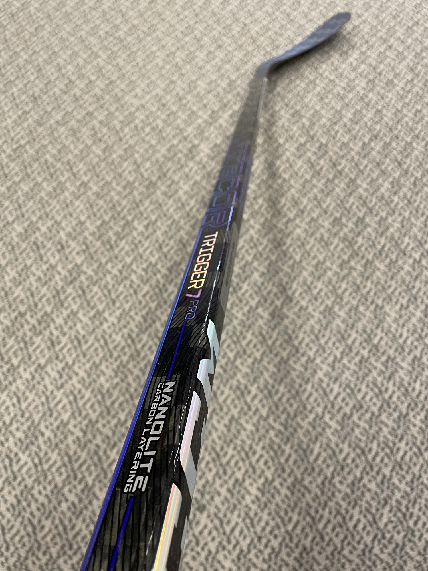 CCM Trigger 7 Pro 40 flex P29 curve right hand stick | SidelineSwap