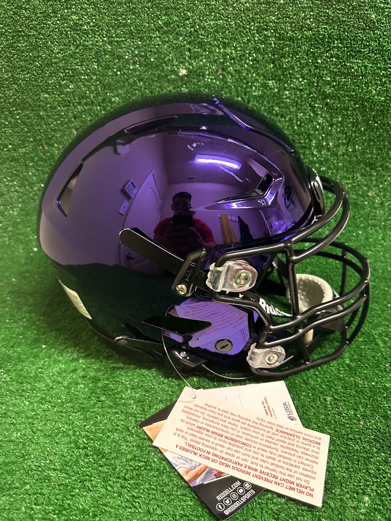 Brand NEW - Adult Small - Riddell Speedflex Football Helmet - Chrome ...