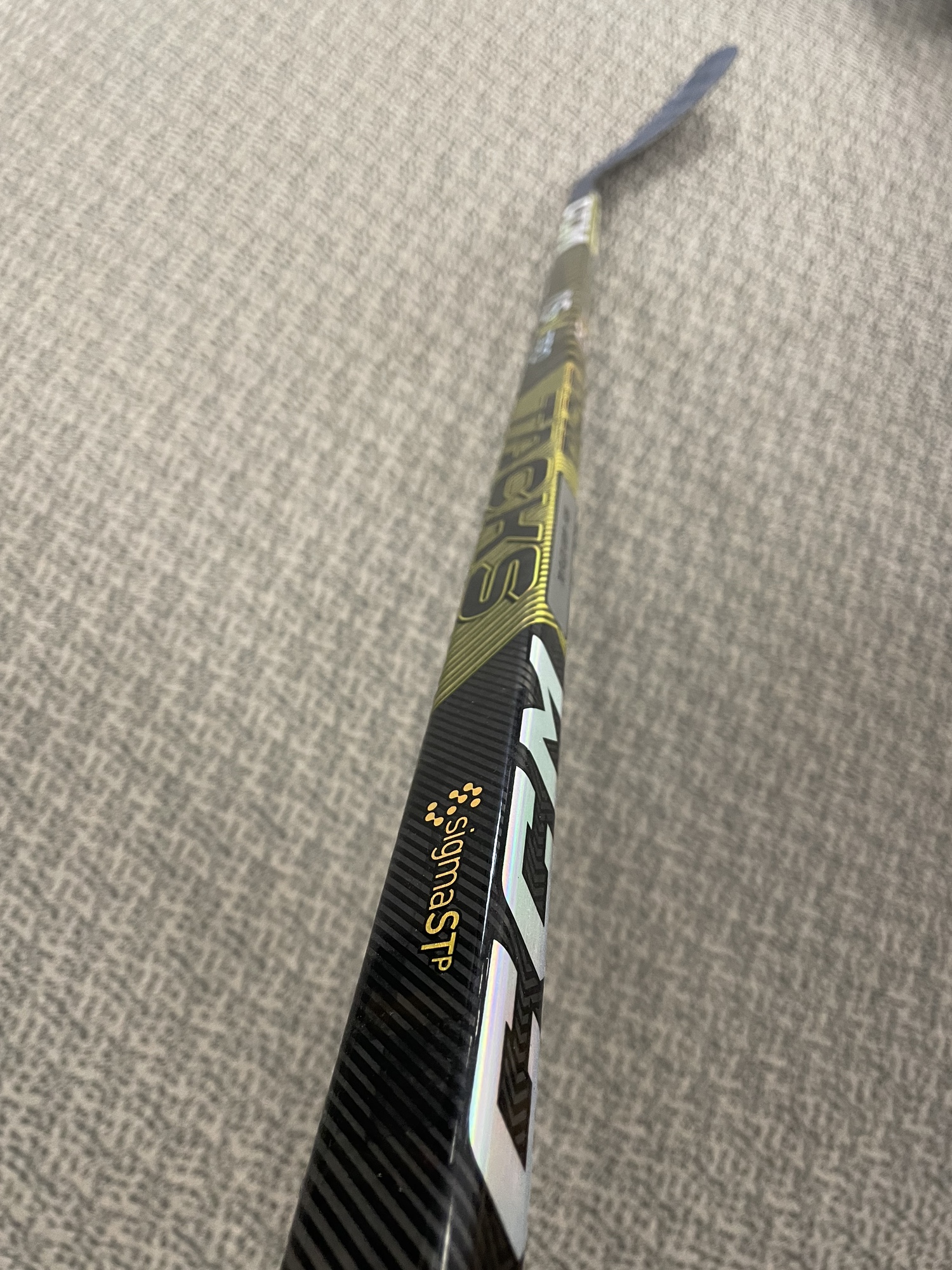 CCM AS-V Pro 70 Flex P29 curve right hand stick | SidelineSwap