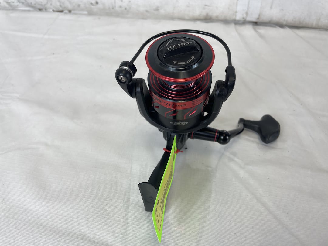 Used Penn Fierce Iii 4000 Spinning Fishing Reel - Excellent Condition ...