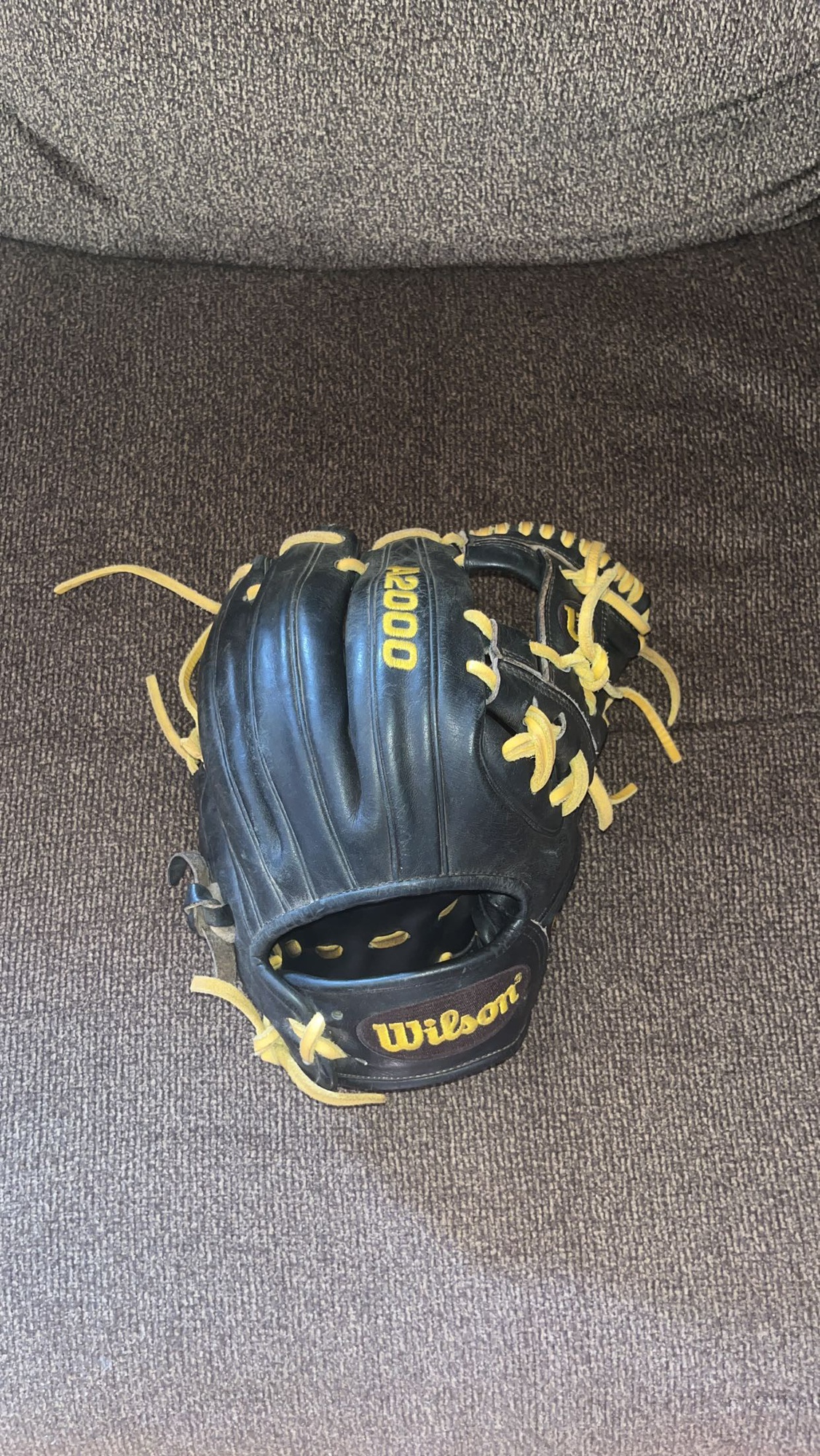 11.5" Custom Re-Laced Wilson A2000 DP15 Infield Glove - Right Hand ...