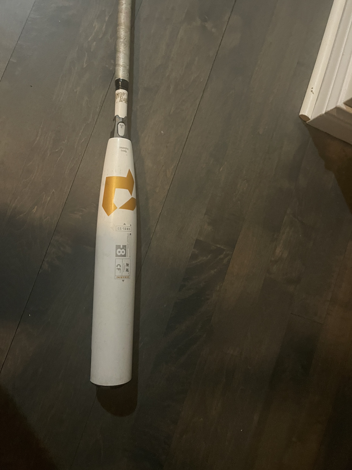 USSSA Certified Composite (-8) 23 oz 31" CF Zen Bat | SidelineSwap