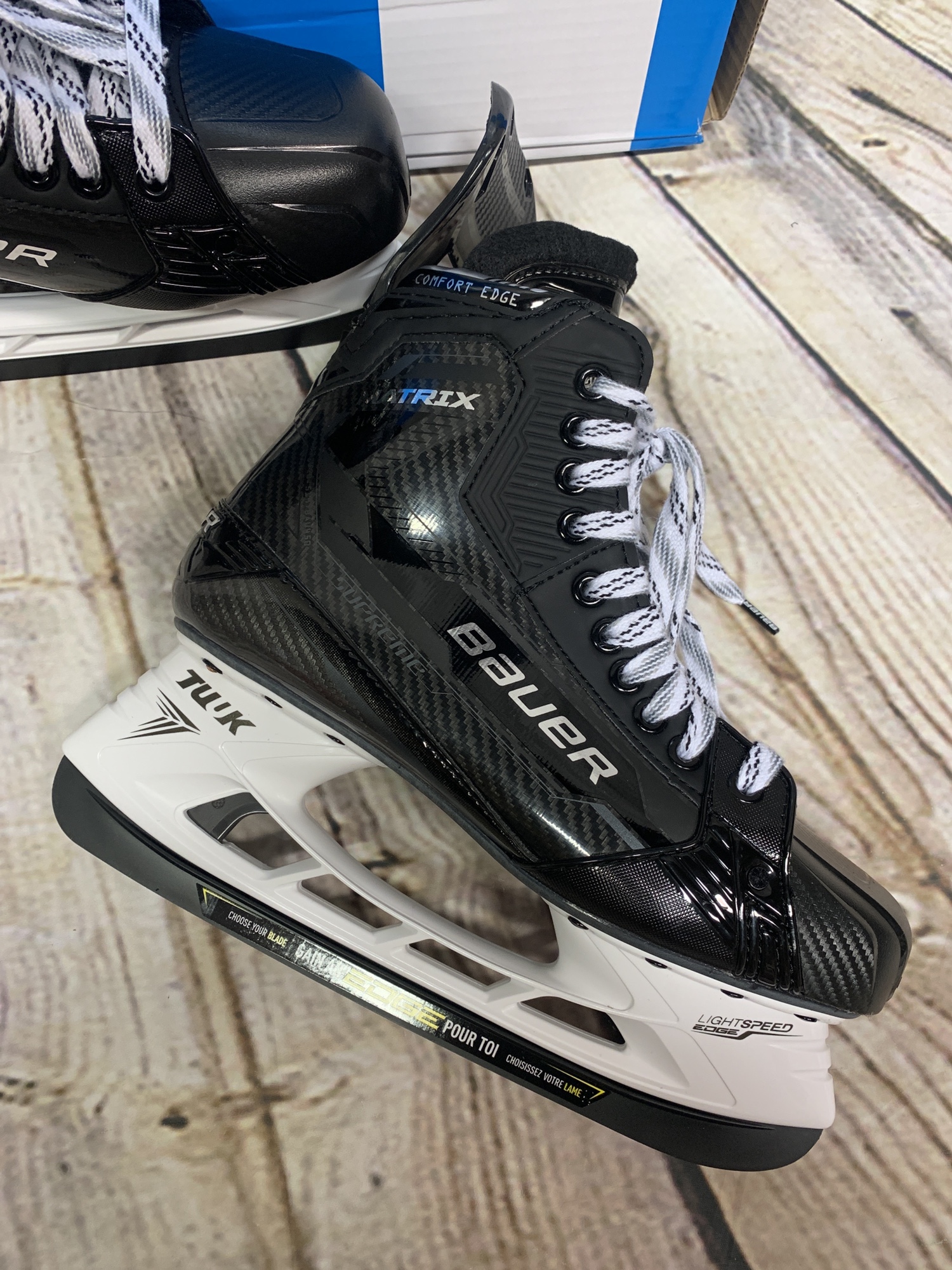 New Bauer Senior Supreme Matrix Hockey Skates | SidelineSwap
