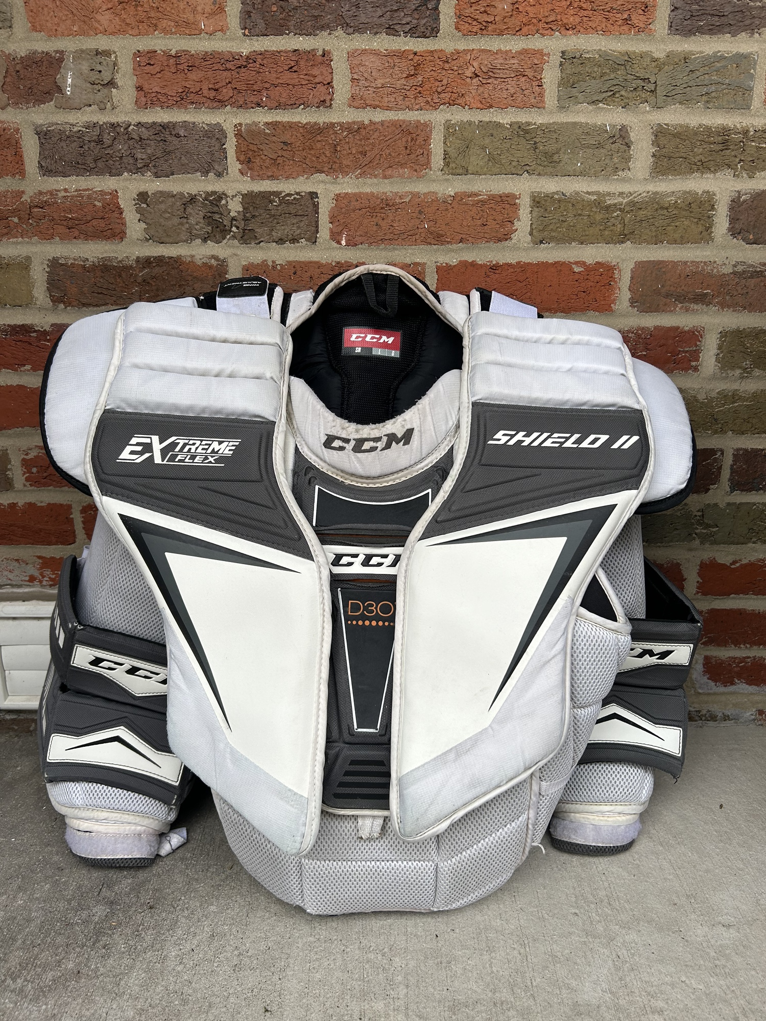 CCM Extreme Flex Shield II Goalie Chest Protector | SidelineSwap