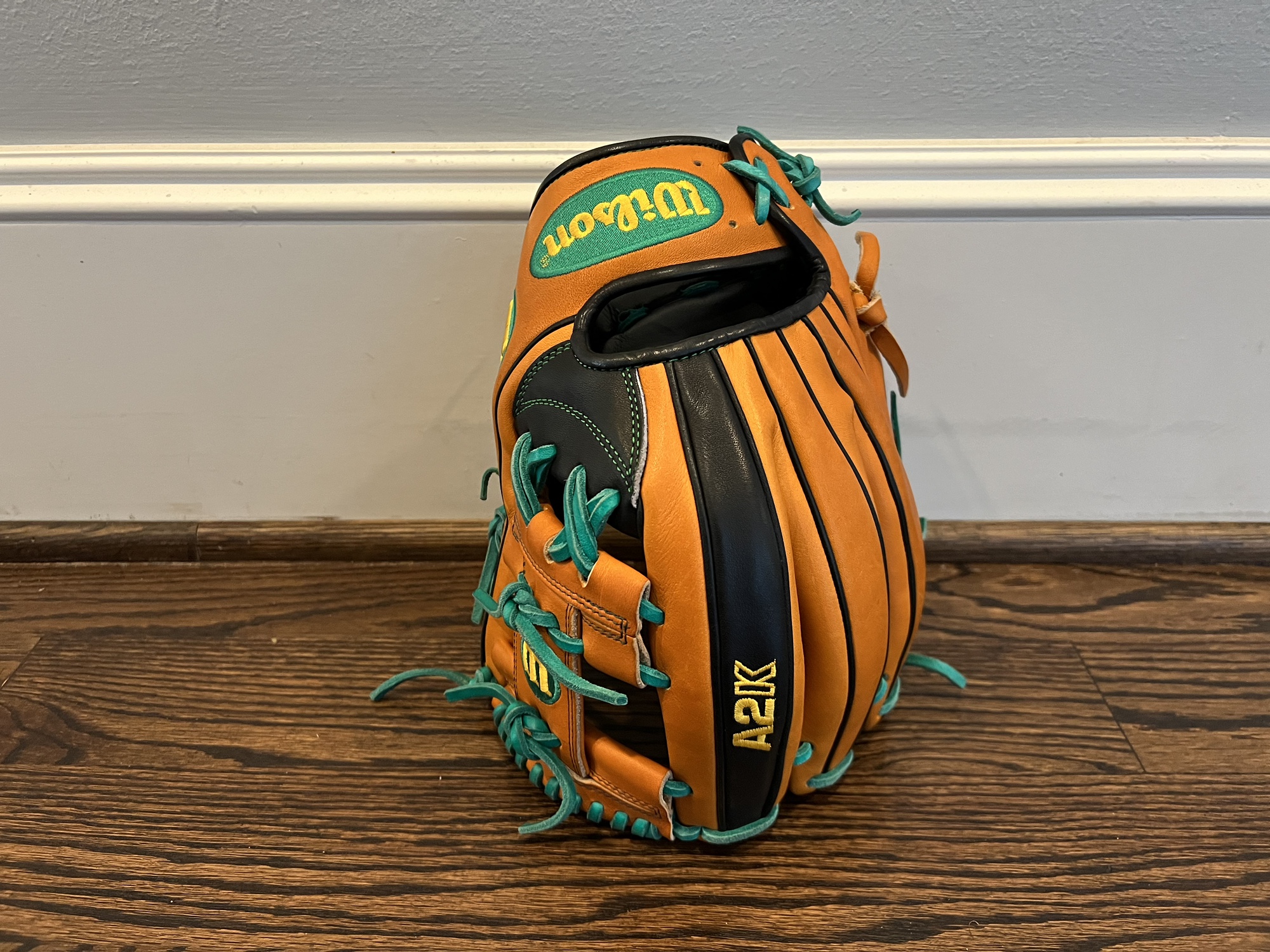 Wilson A2K Baseball Glove Model MC26 RHT 11.75” | SidelineSwap